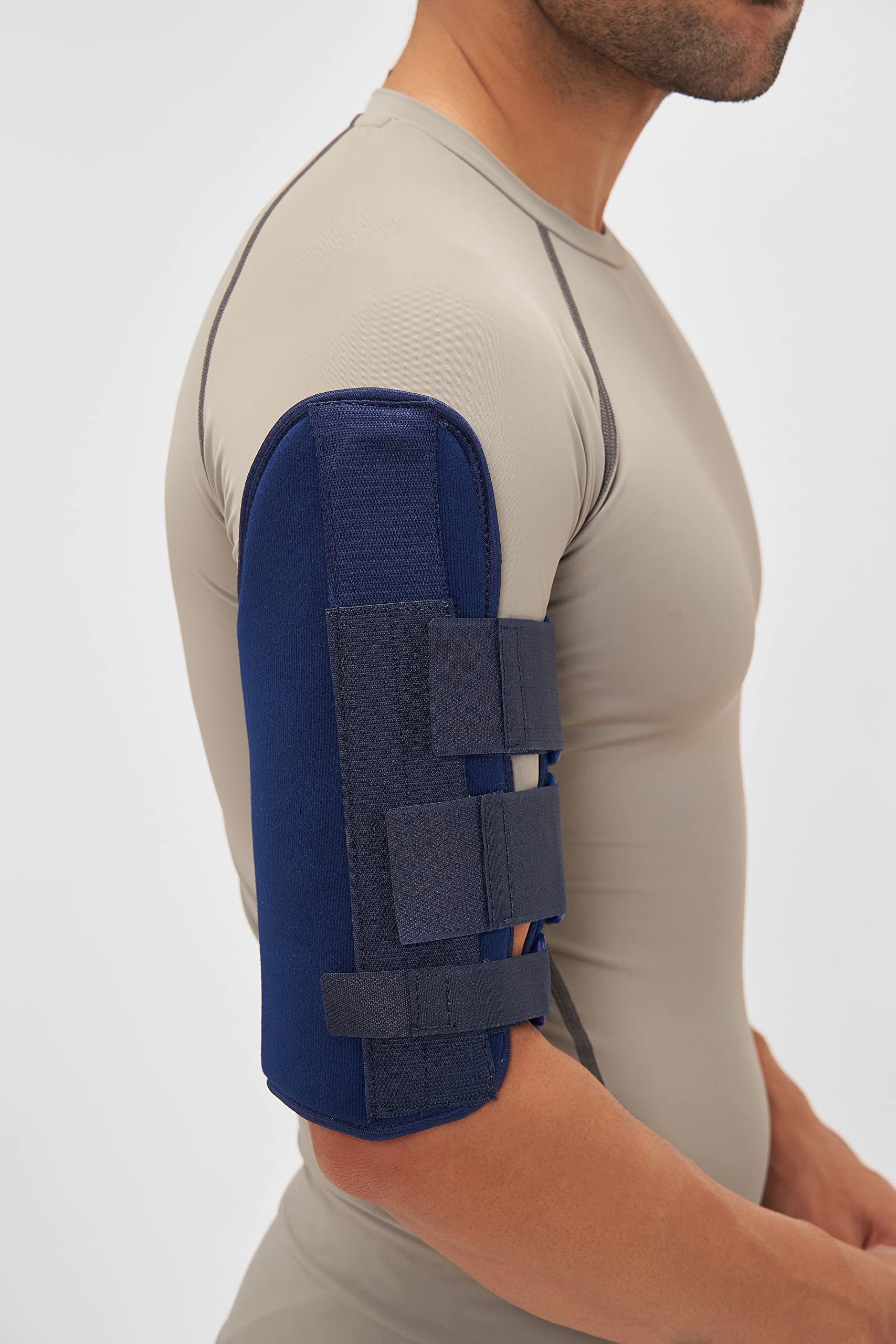 Functional Brace Humerus Minimally Invasive Osteosynthesis With A