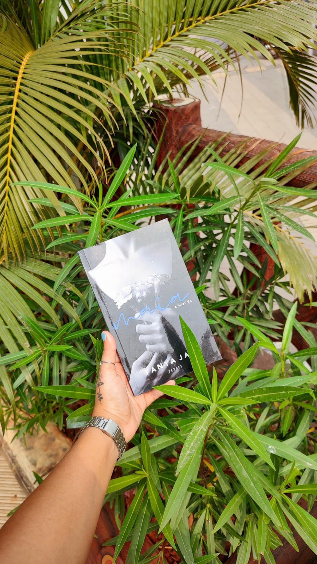 Maia: A Novel : Tanya Jain: Amazon.in: Books