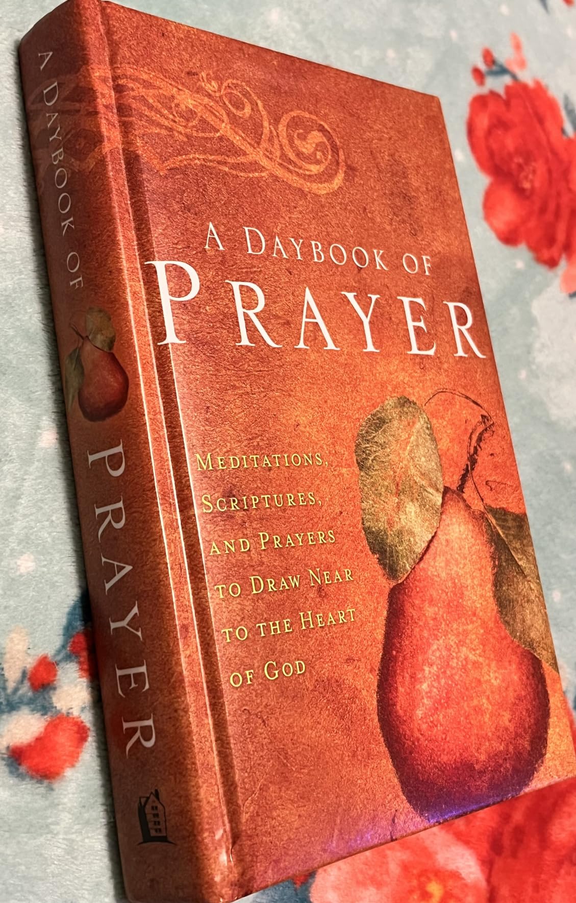 A Daybook of Prayer: Thomas Nelson: 9781435112063: Amazon.com: Books