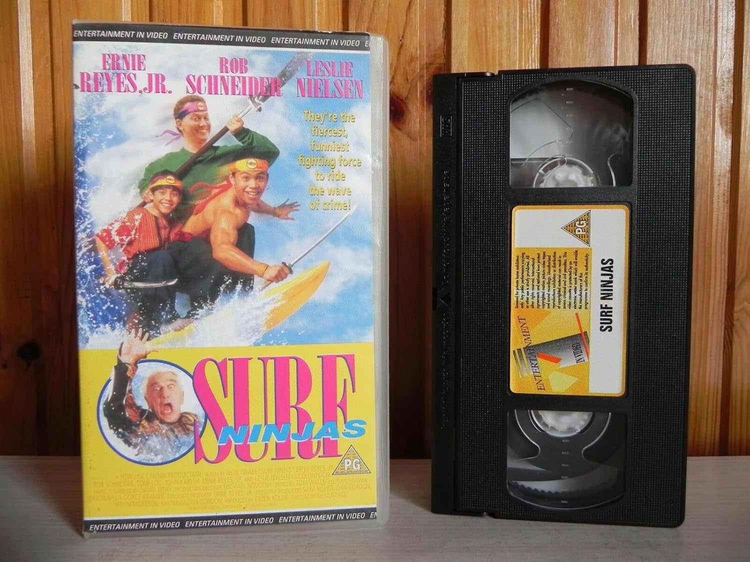 Surf Ninjas [VHS] : Ernie Reyes Jnr, Rob Schneider, Leslie Nielsen ...