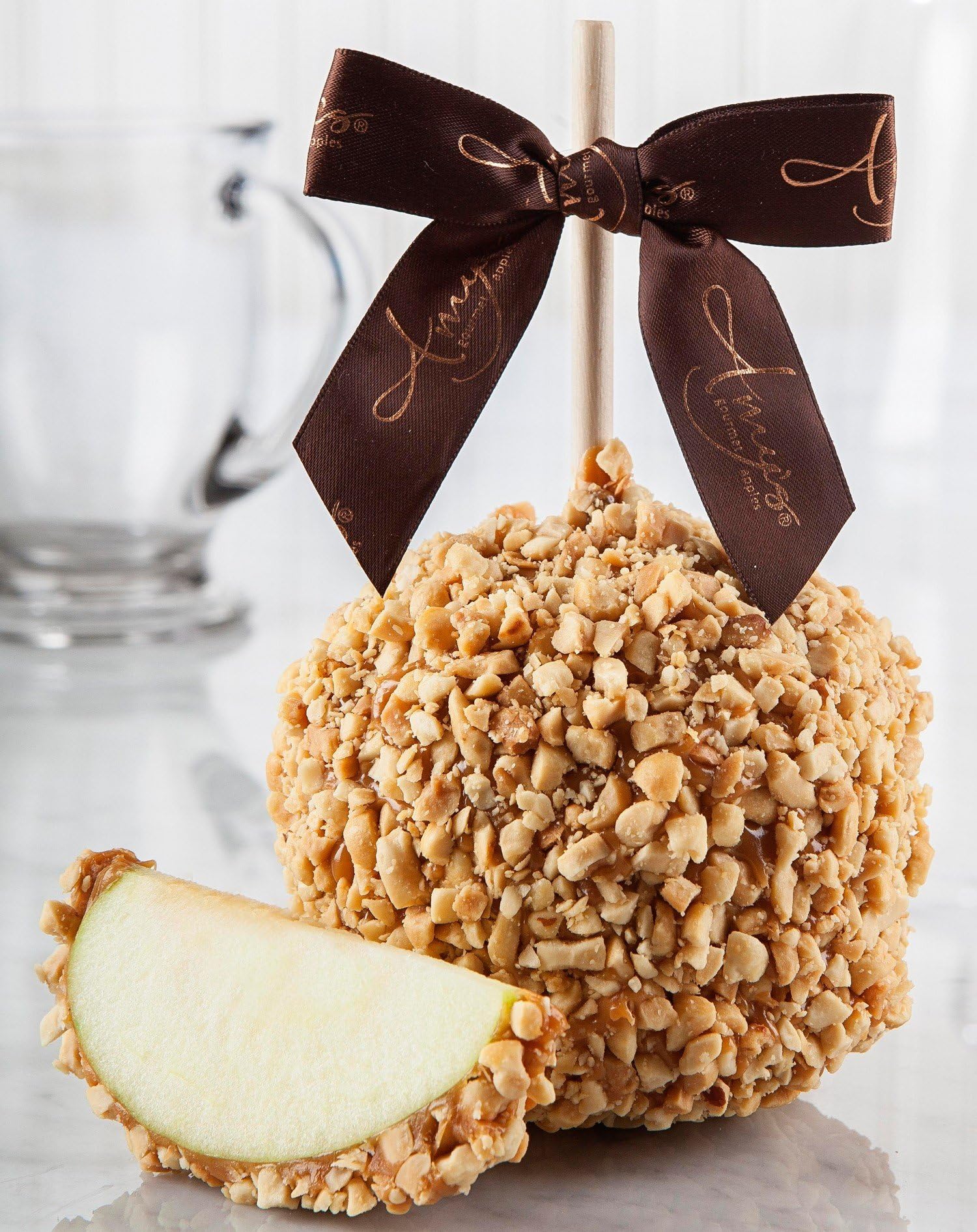 Amazon.com : Nut Lovers Petite Caramel Apple Gift Set : Gourmet Nuts ...
