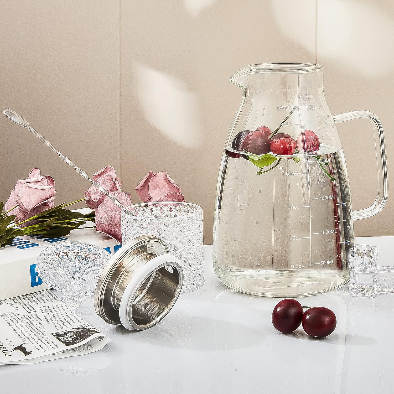 Pitcher,88oz/2.5 Liter Pitcher with Lid,Large Pitchers for Drinks,Glass ...