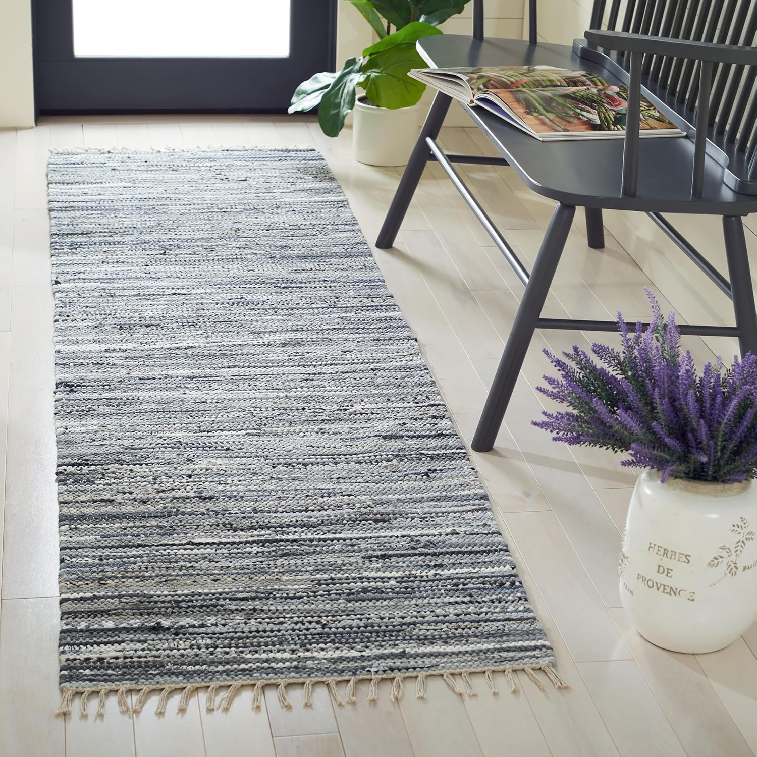 Amazon.com: SAFAVIEH Rag Rug Collection Runner Rug - 2'3" x 6', Grey ...