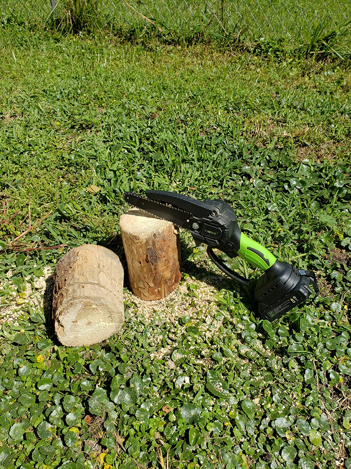 $9/mo - Finance V-MODEST Mini Chainsaw Cordless 6 in. with Automatic ...