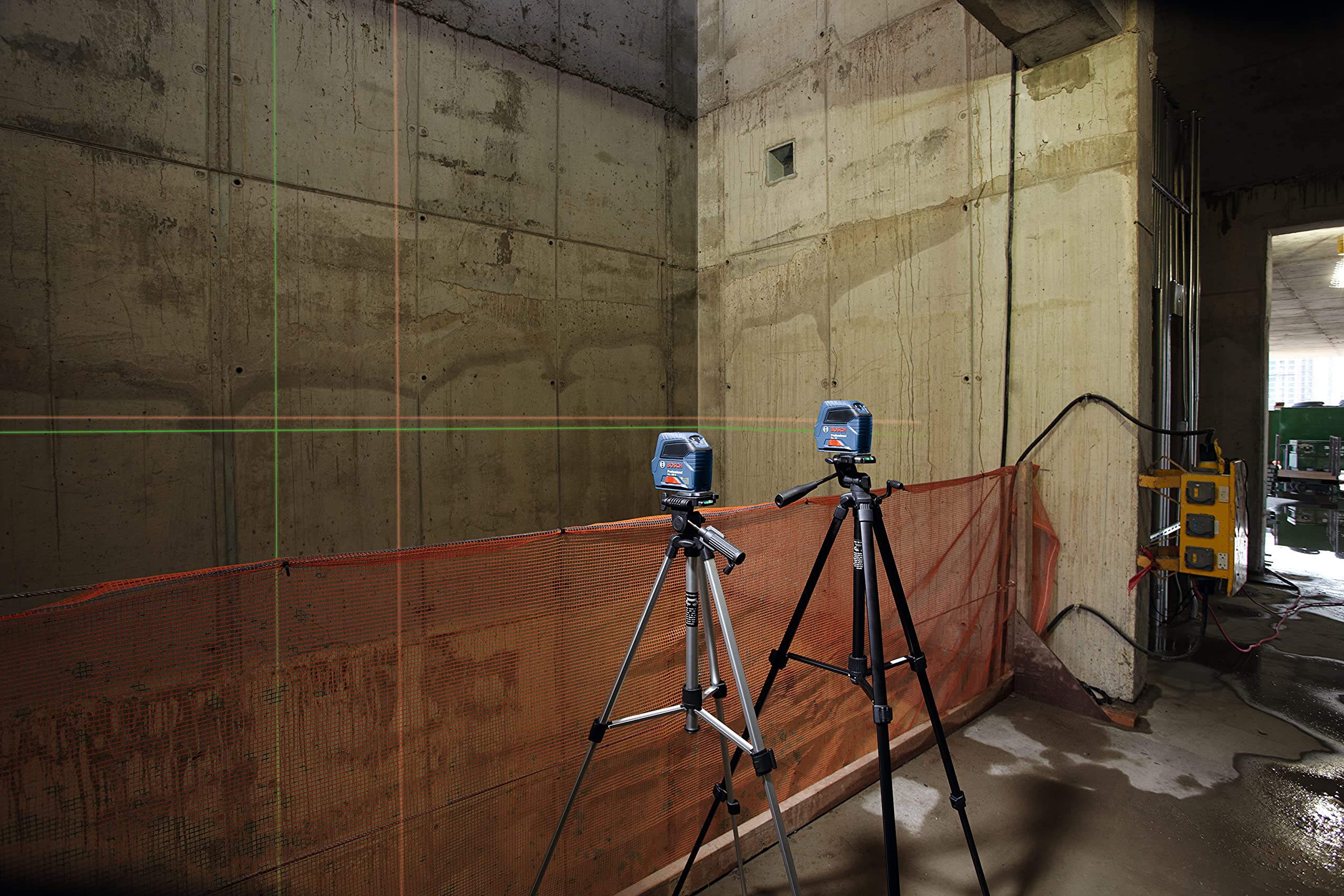 Bosch GLL100 Self Leveling Cross Line Laser Level [100 FT] Horizontal ...