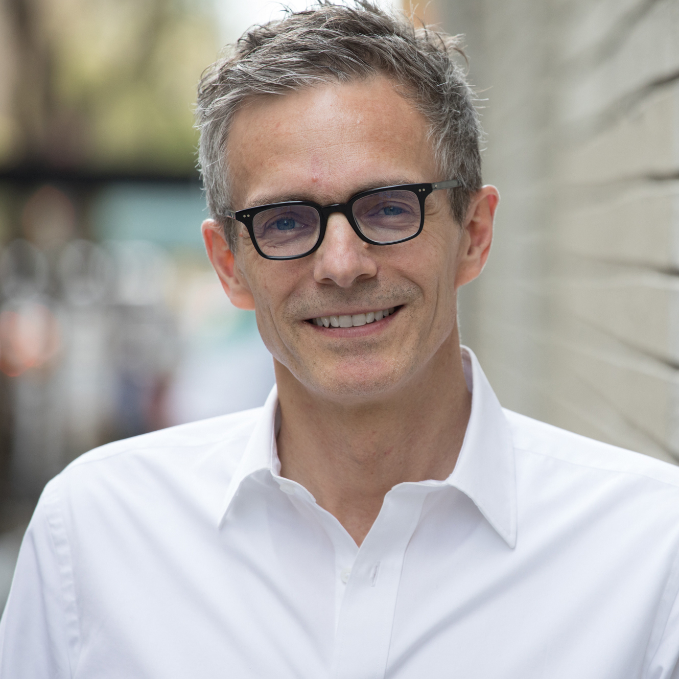 Visual Communication Design: An Introduction to Design Concepts in ...