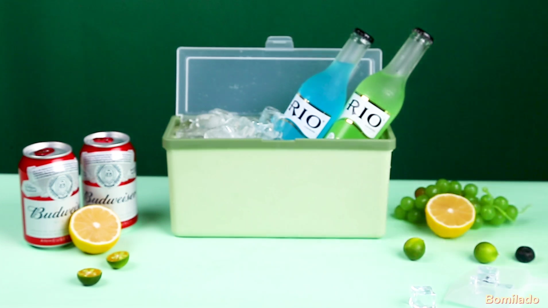 Watch How To Use the ice box on Amazon Live