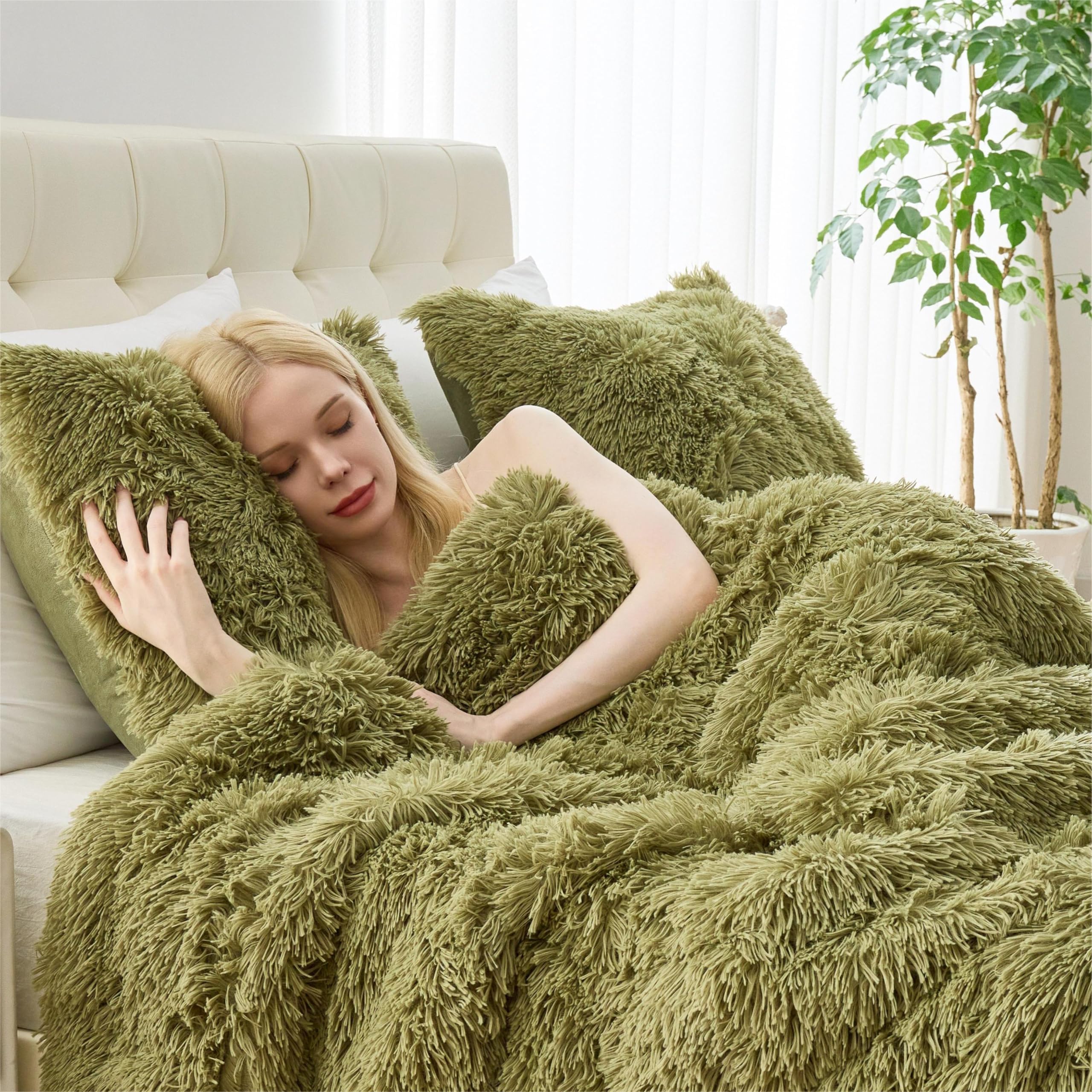 Amazon.com: Gusuhome Shaggy Faux Fur Comforter Set Full/Queen Size ...