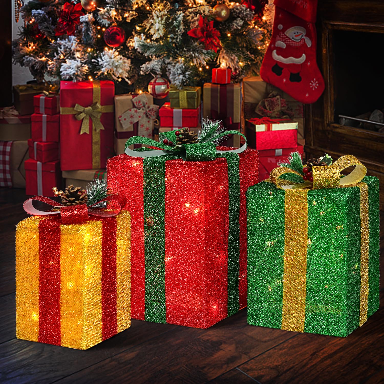 Snapklik.com : DomKom Set Of 3 Tall Rectangular Christmas Lighted Gift ...