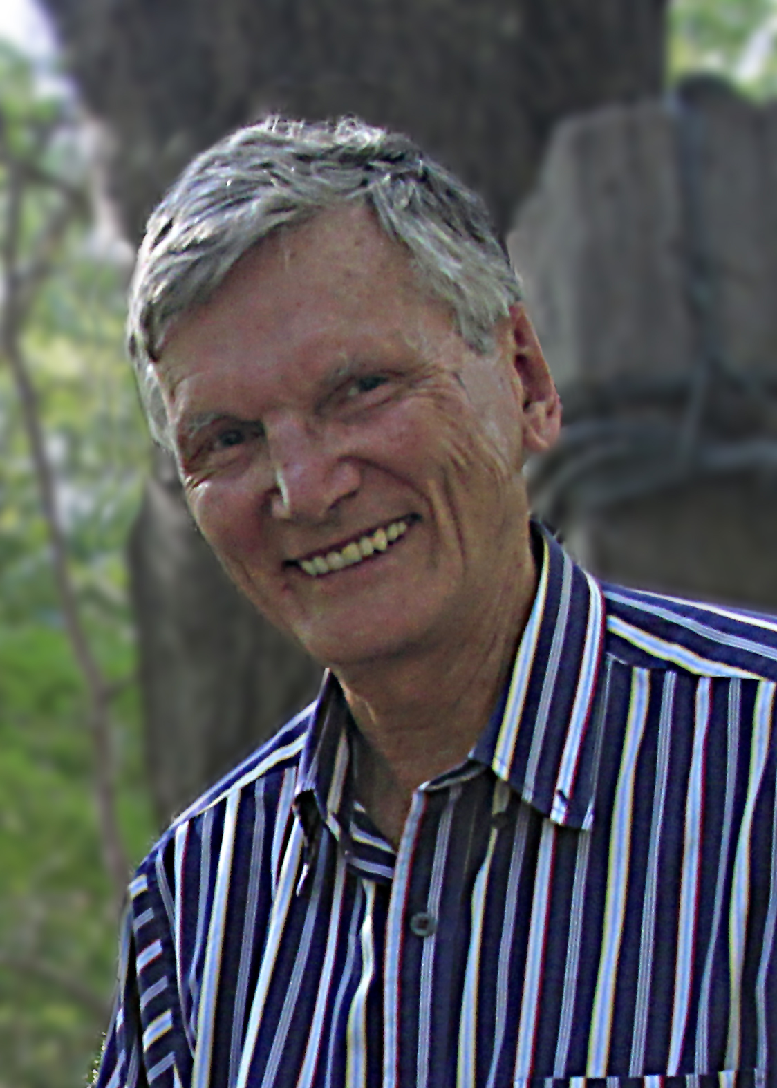 Amazon.com: Dave Walker: books, biography, latest update