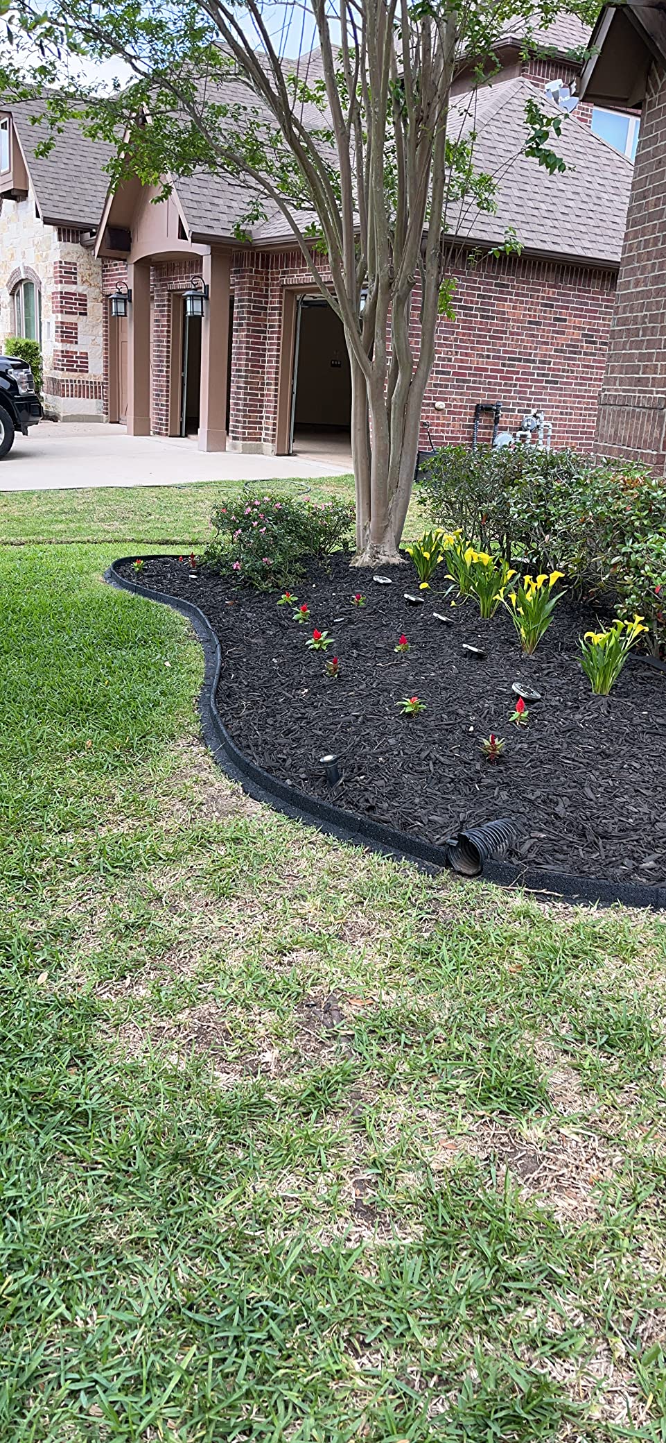 $11/mo - Finance EcoBorder Black Recycled Rubber 4ft Lawn Edging (6pc ...
