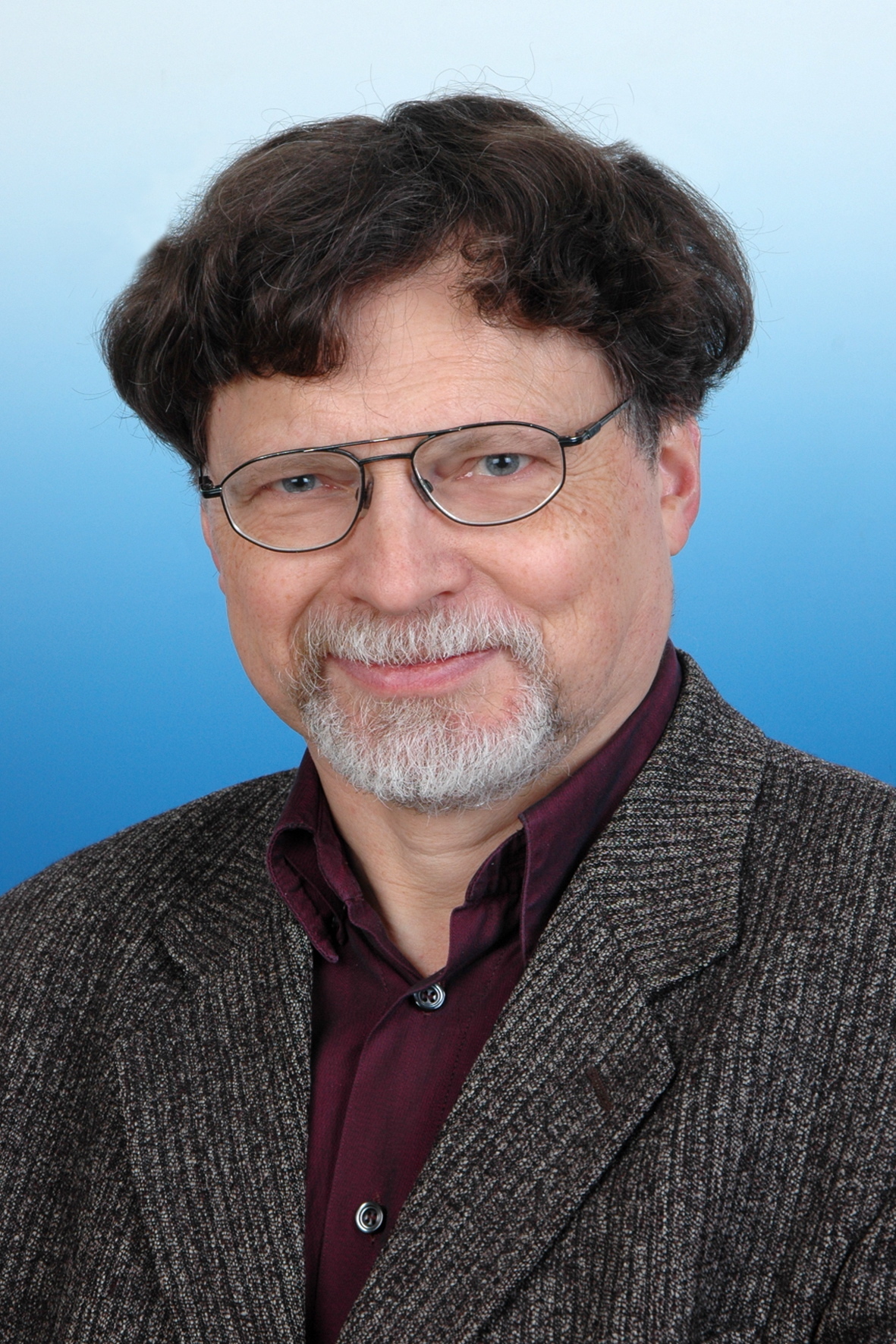 Amazon.com: Marek B. Majorek: books, biography, latest update