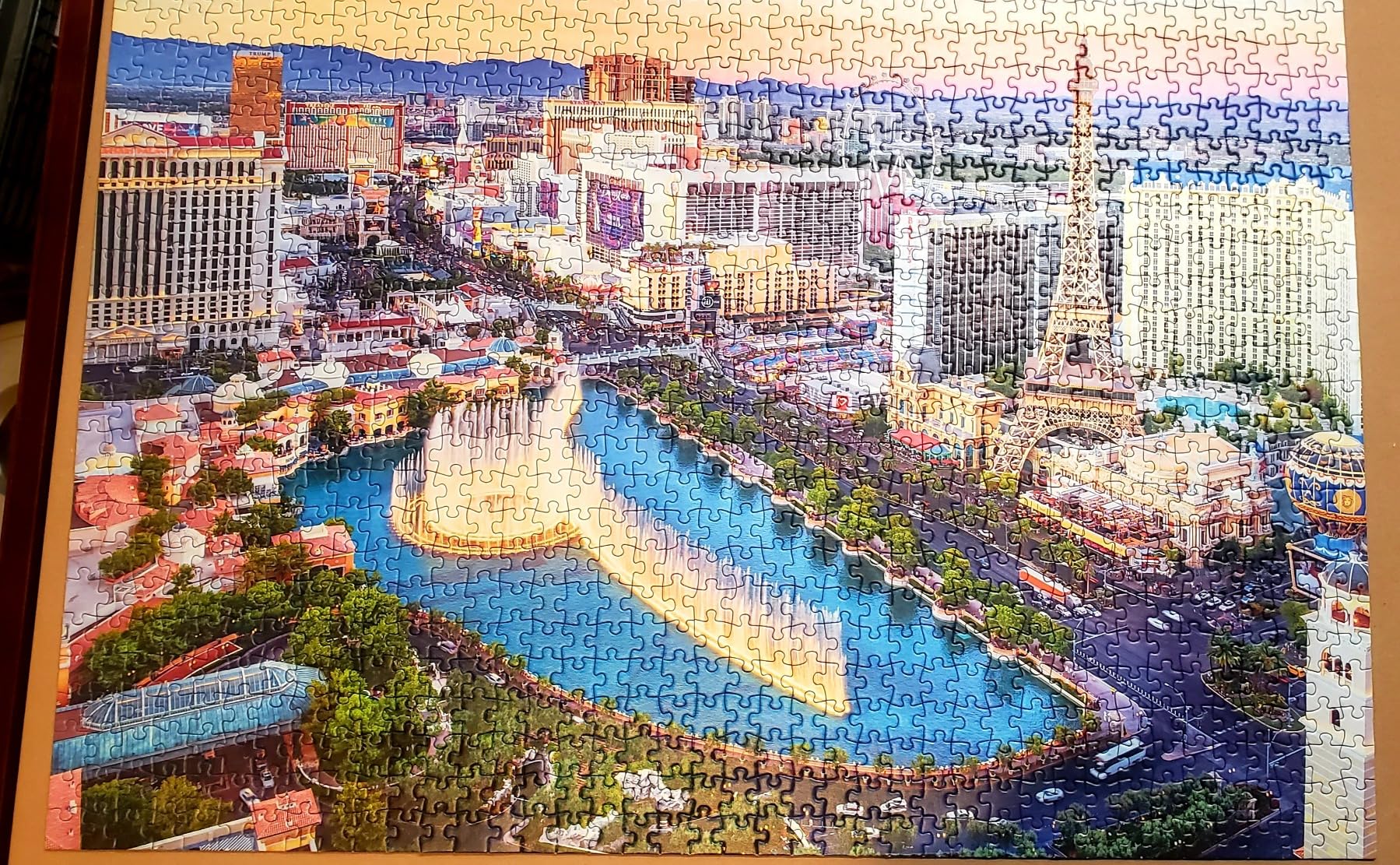 Amazon.com: Trefl Prime 1000 Piece Puzzle - Cityscape Las Vegas : Toys ...
