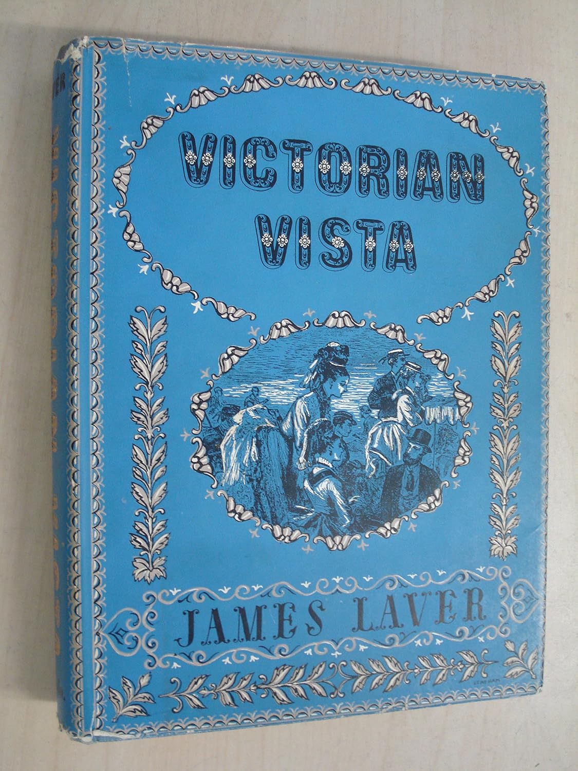 Victorian Vista: Laver, James: Amazon.com: Books
