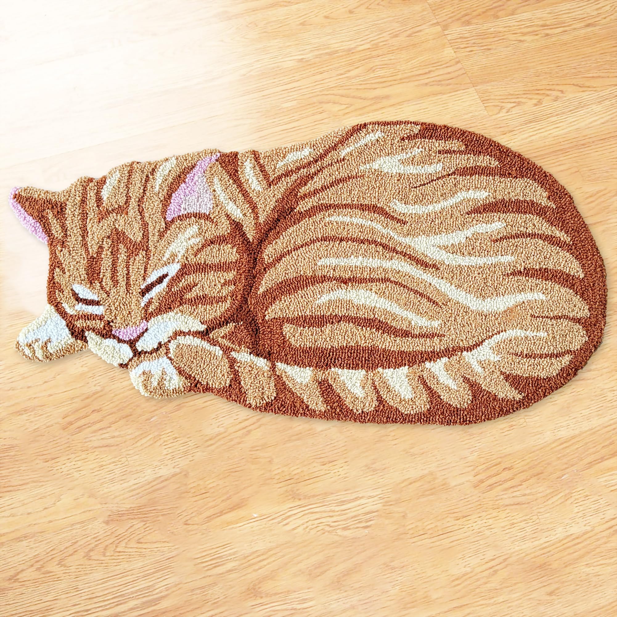 Amazon.com: Desnoran Hand Hooked Cat Rug | Orange Tabby Shaped Accent ...