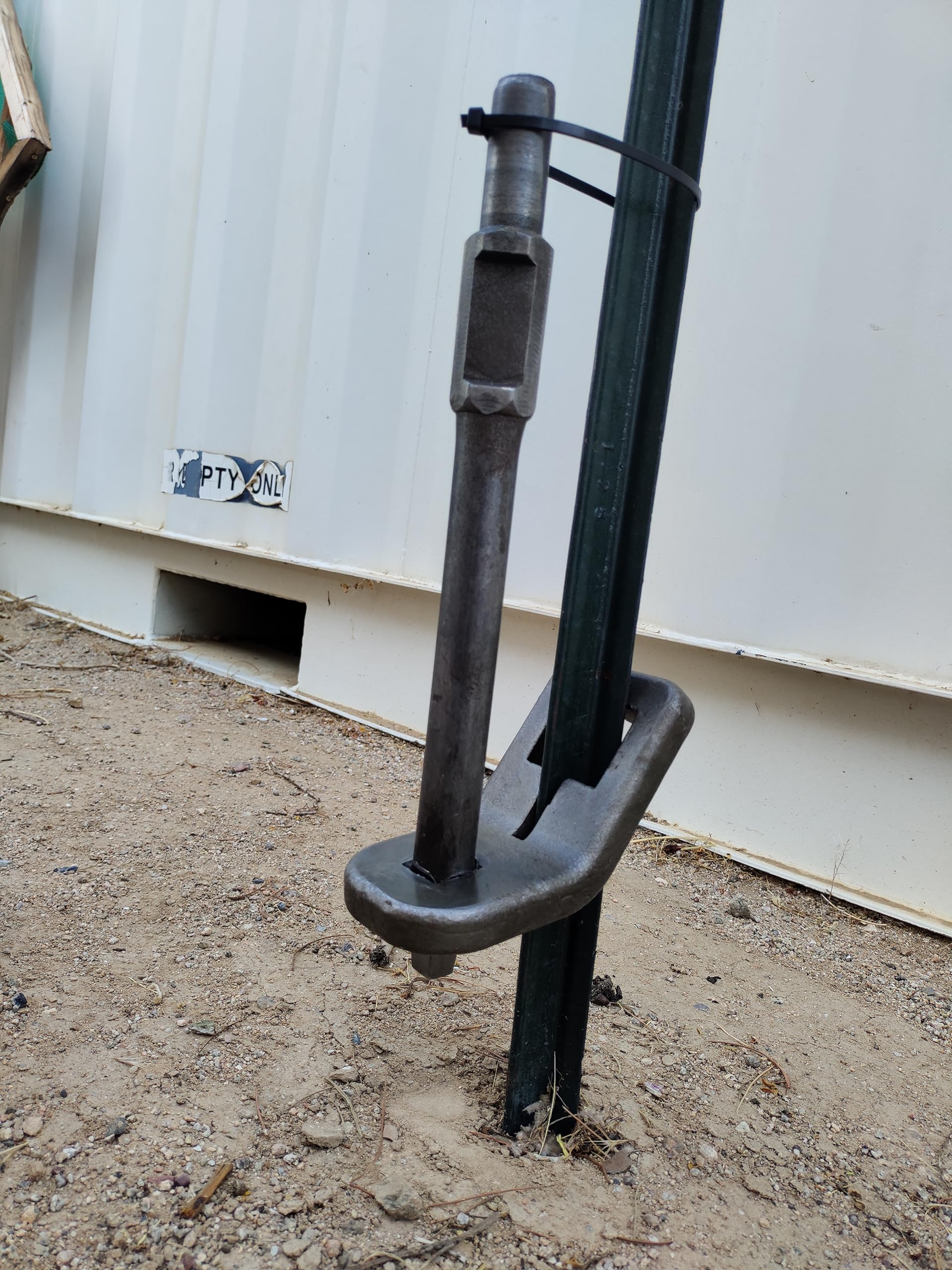 Amazon.com: T-Post Driver Attachments - Square : Patio, Lawn & Garden