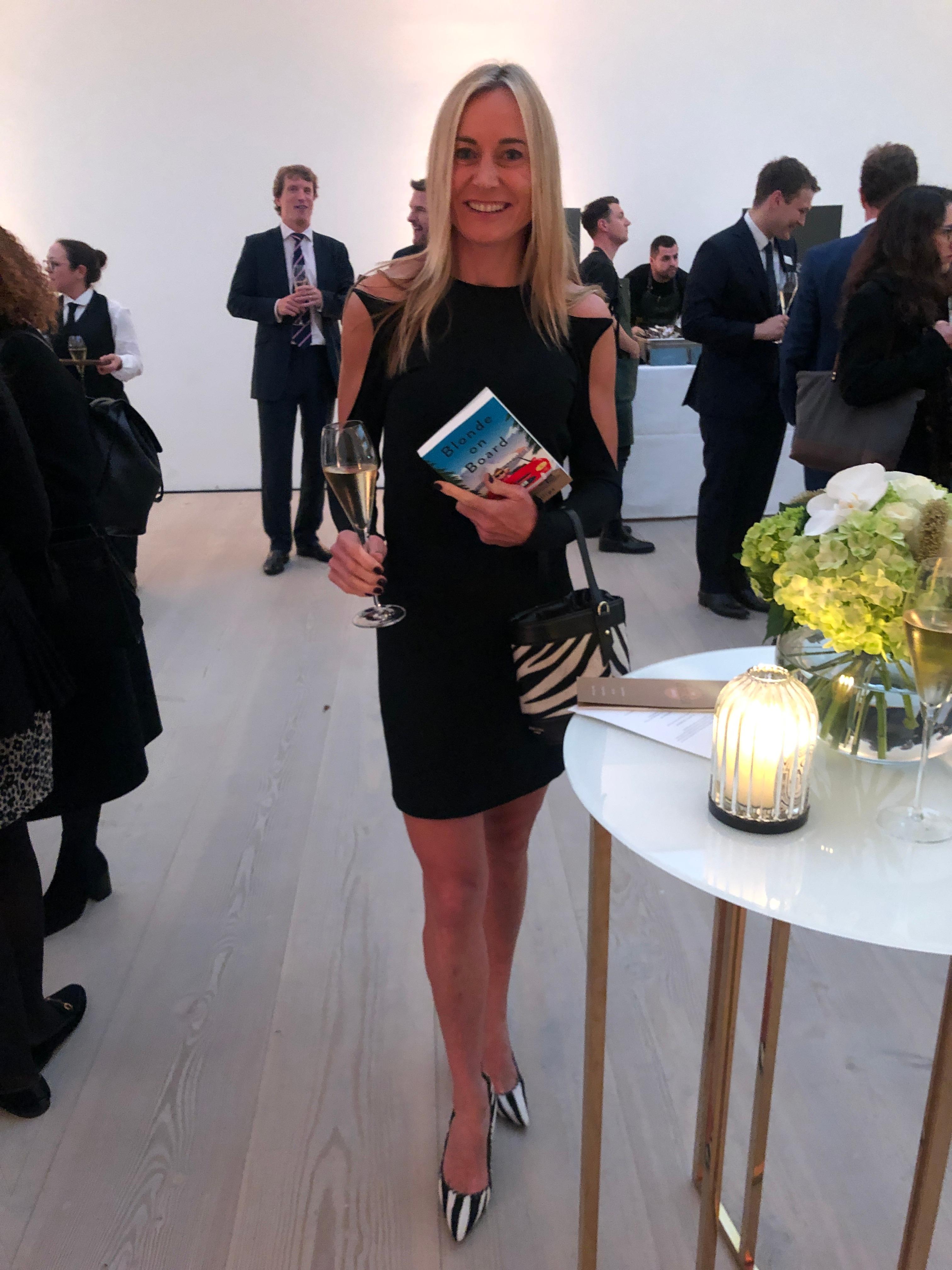 Amazon.co.uk: Zoe Phillips: books, biography, latest update