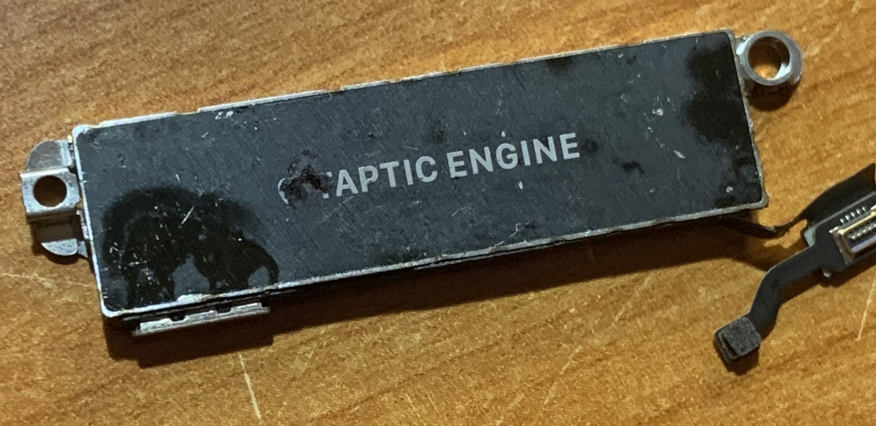 Amazon.com: HDCKU Taptic Engine Replacement for iPhone 7 Plus Vibrator ...