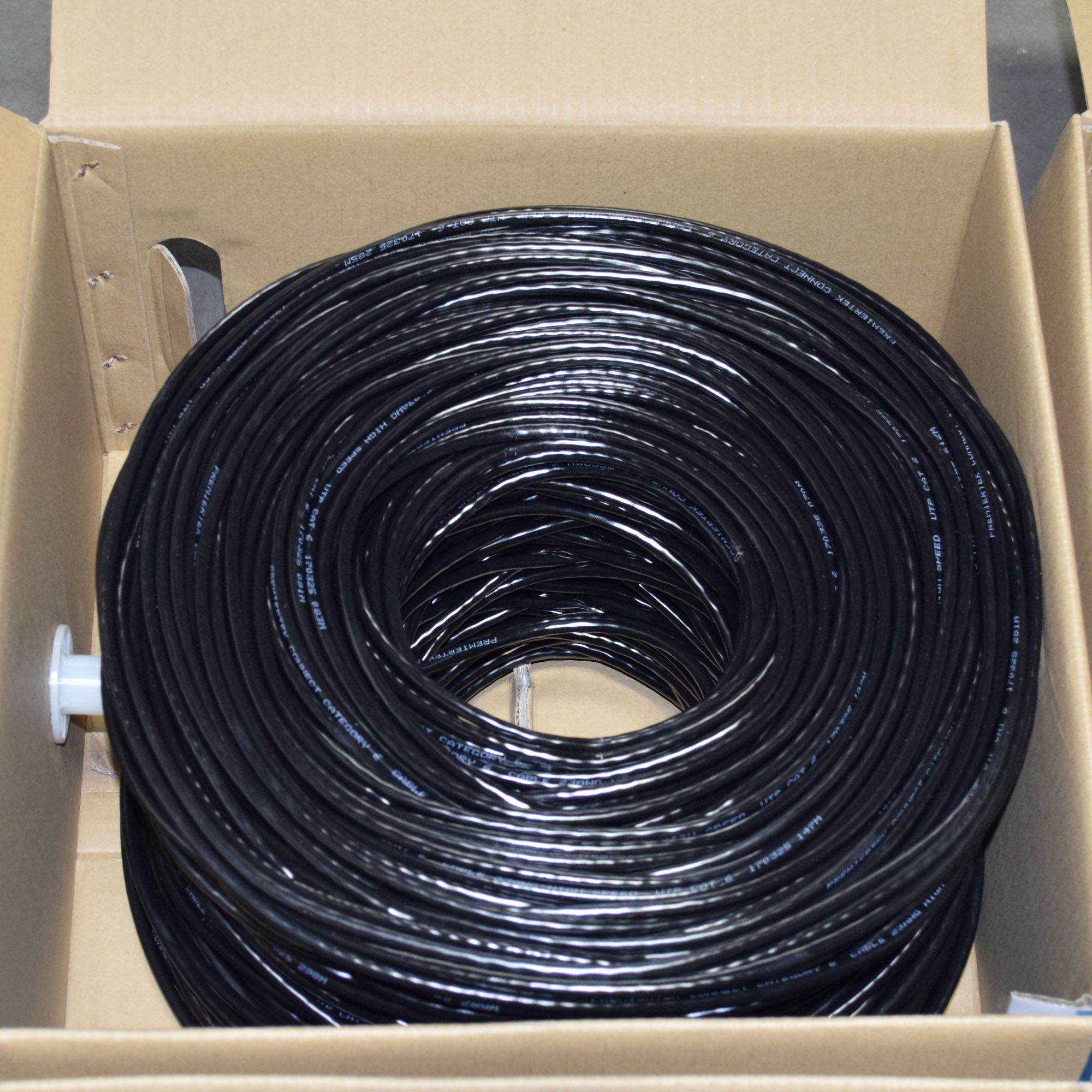 Amazon.com: Premiertek 1000Ft Cat6 23AWG UTP Solid 4-Pairs Network ...