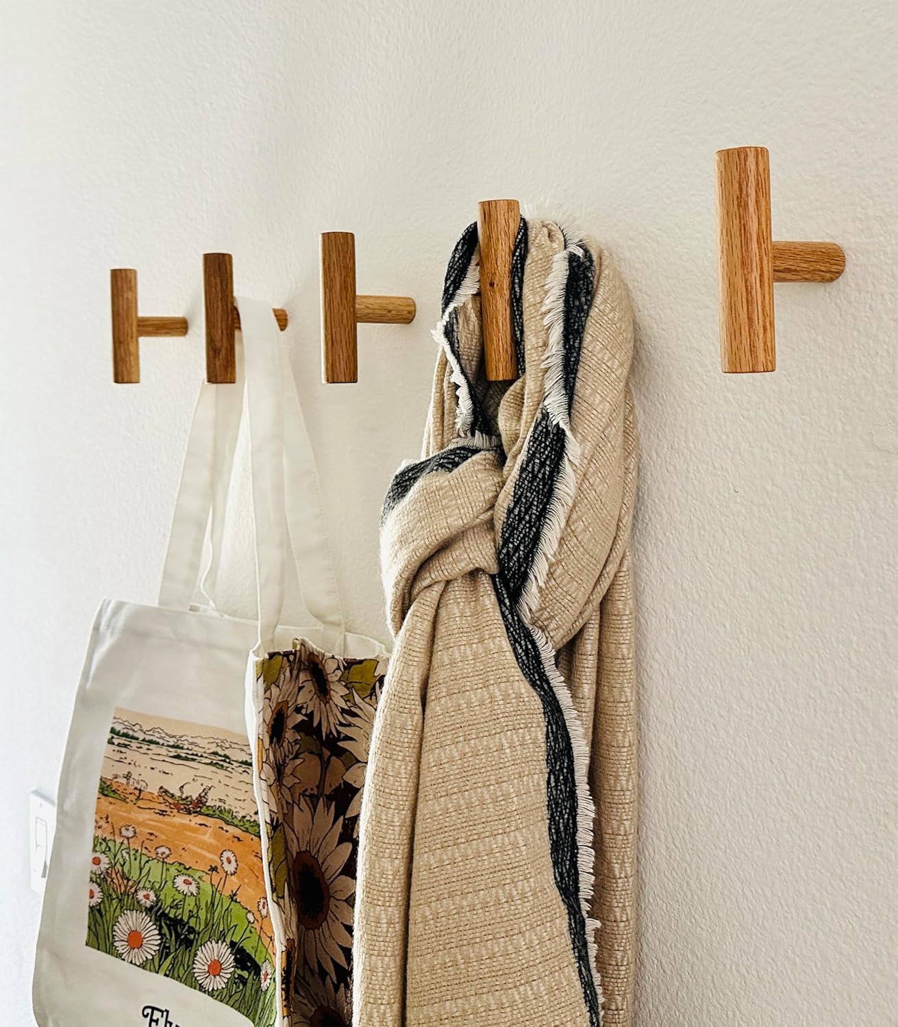 Amazon.com: Flynt Ave. Wooden Coat Hooks, Decorative Wall Hooks for ...