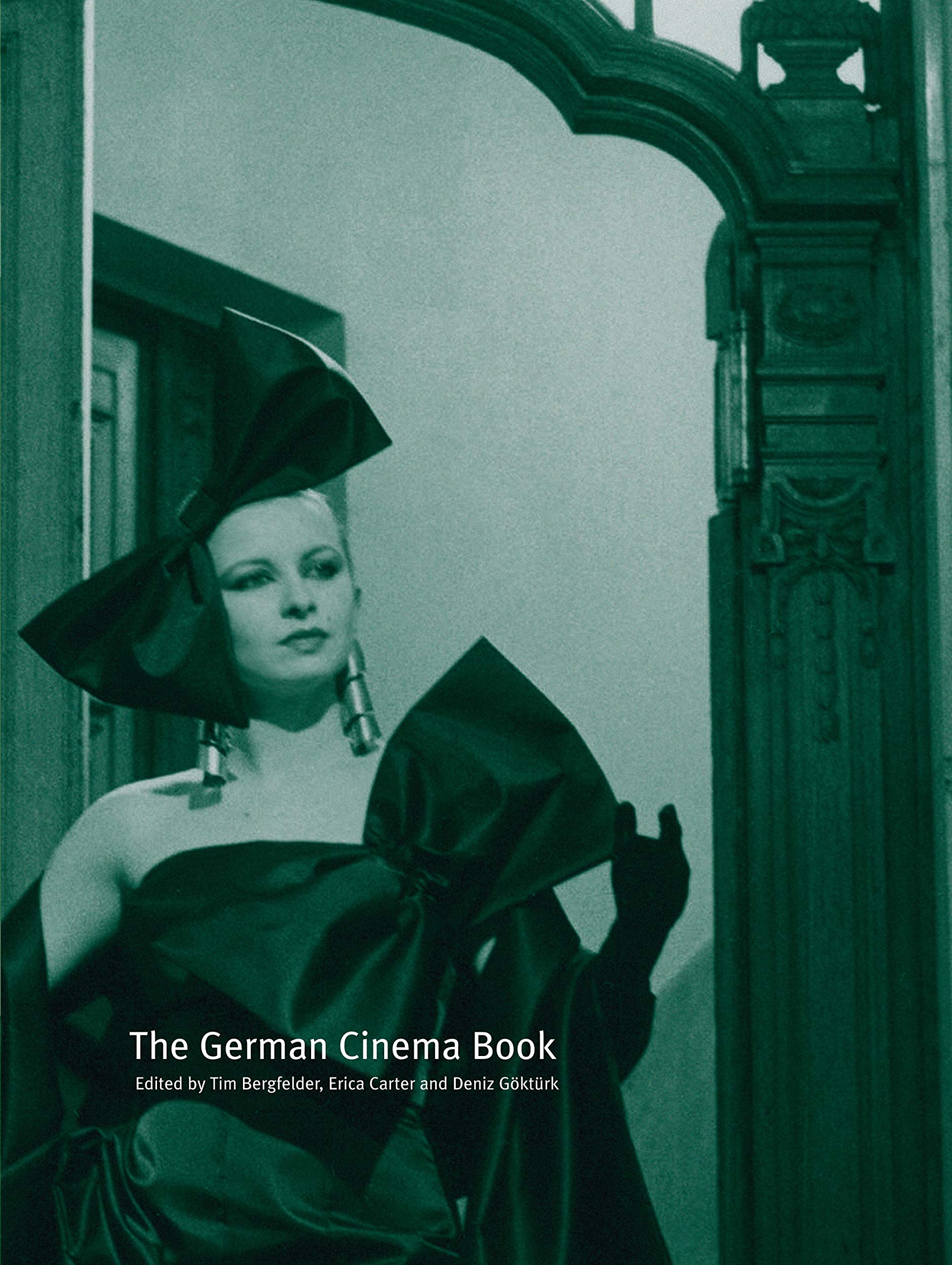 Amazon.com: The German Cinema Book: 9780851709468: Bergfelder, Tim ...