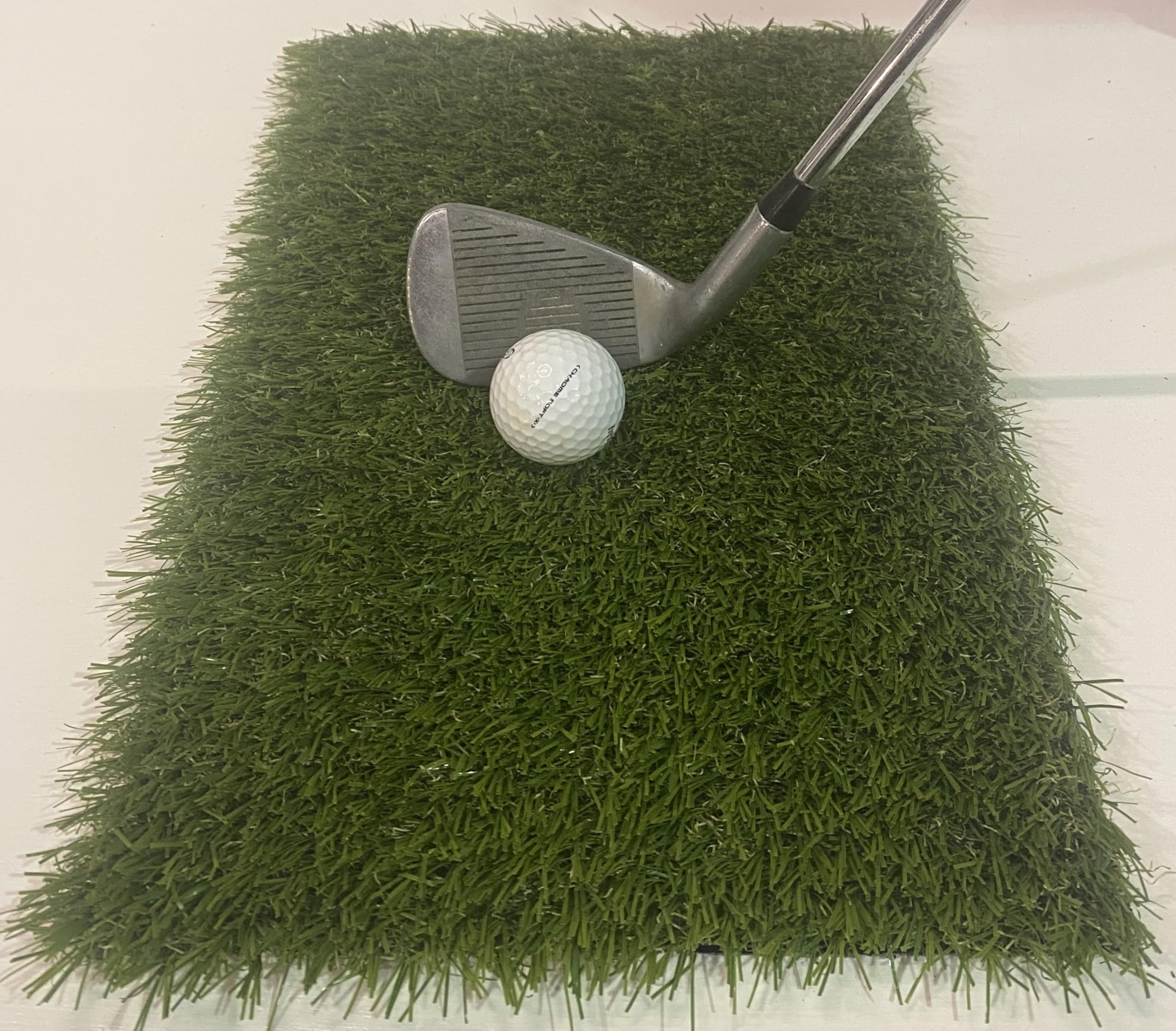 Large Winter Golf Fairway Mat; 400 x 250 Millimetres; Strong Artificial ...