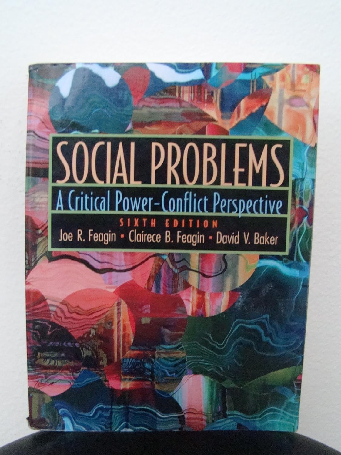 Amazon.com: Social Problems: A Critical Power-Conflict Perspective ...