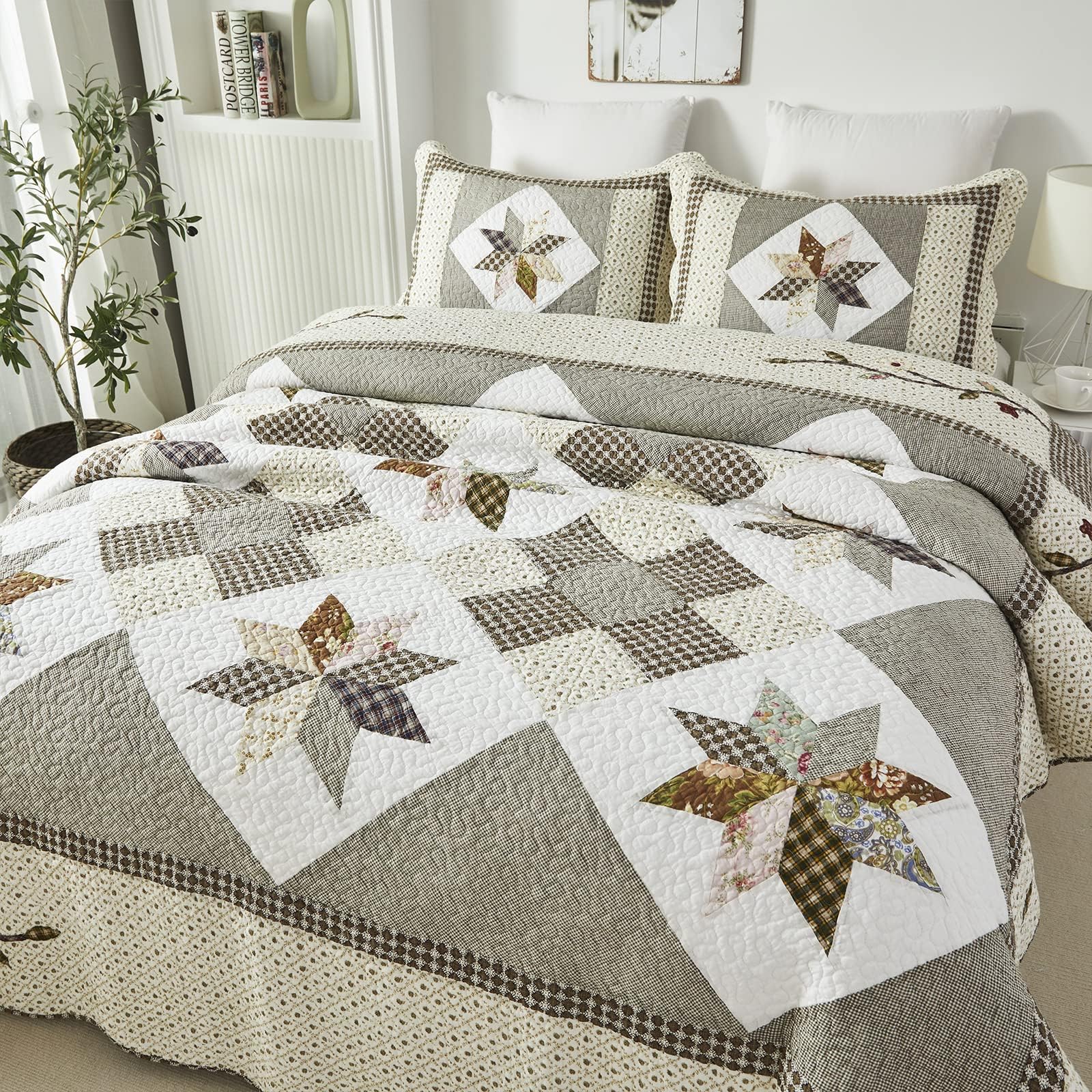 Amazon.com: VHC Brands Denim Blue Ninepatch Star Queen Quilt Set 90" x ...