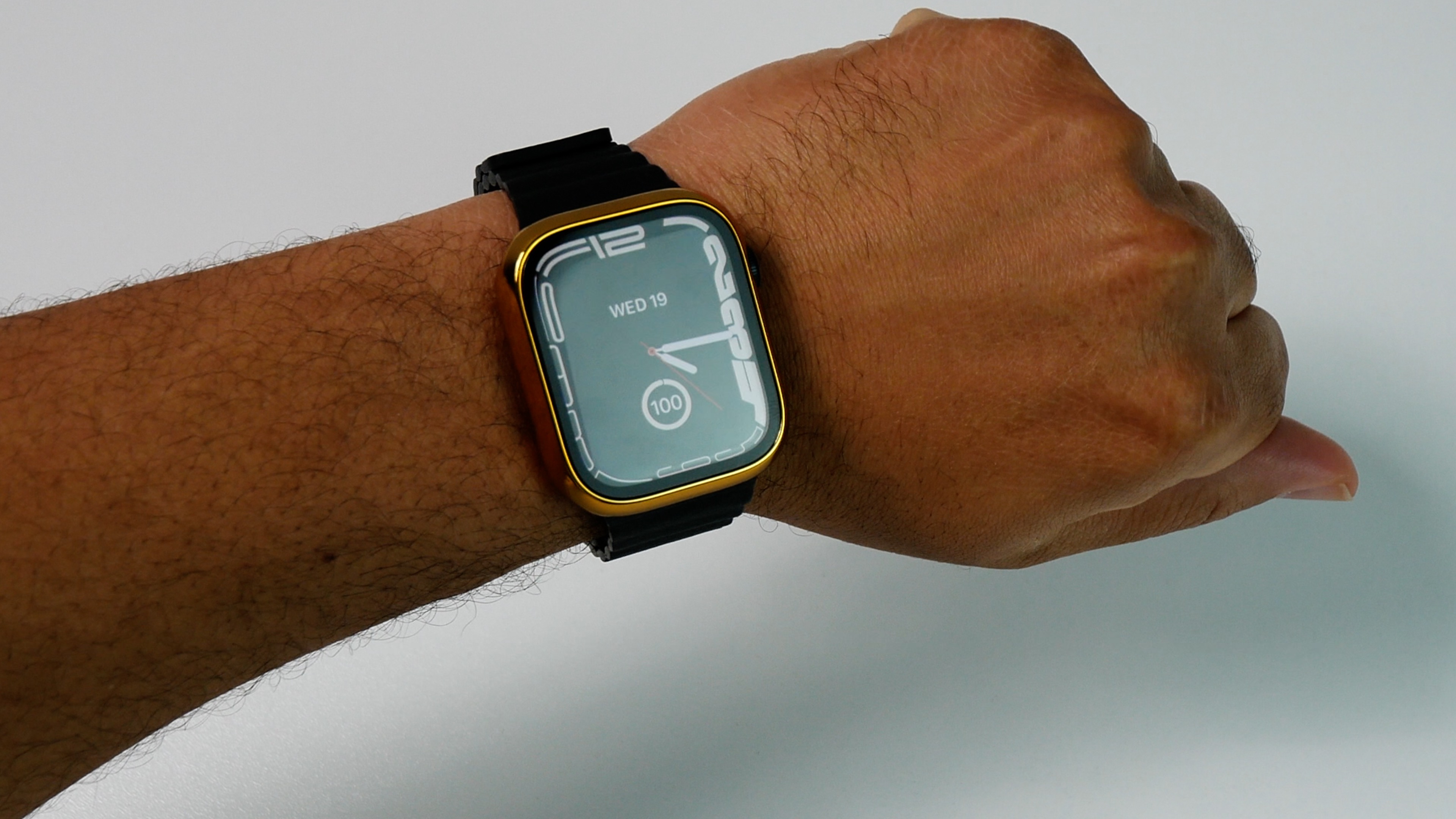 Watch Awesome apple watch band and case combination! on Amazon Live