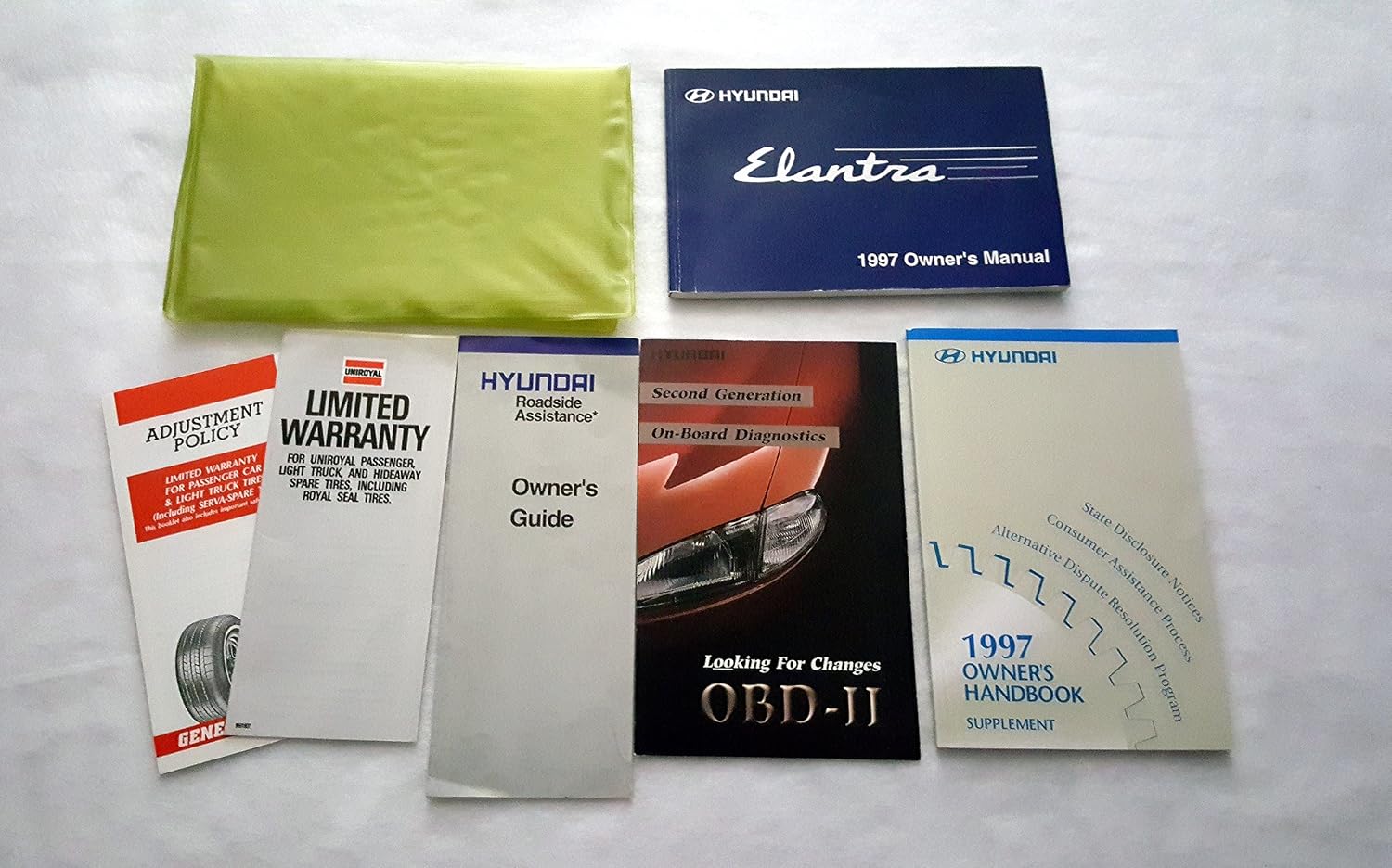 1997 Hyundai Elantra Owners Manual: Hyundai: Amazon.com: Books