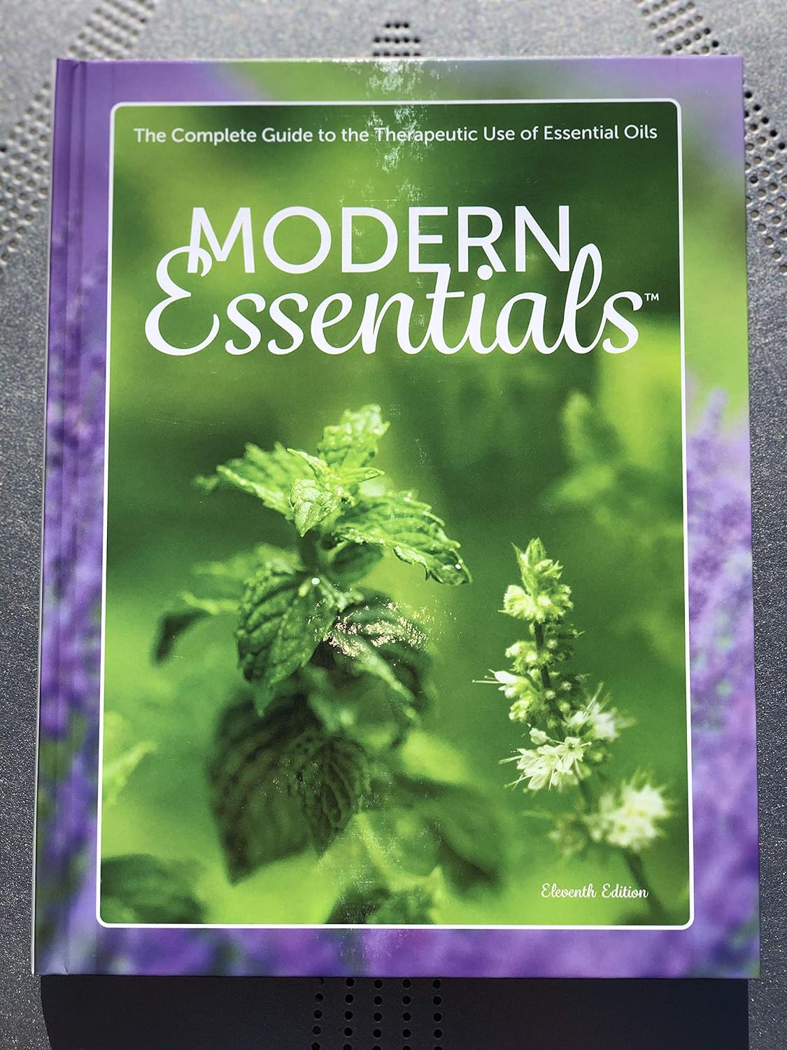 Modern Essentials 11th Edition by AromaTools
