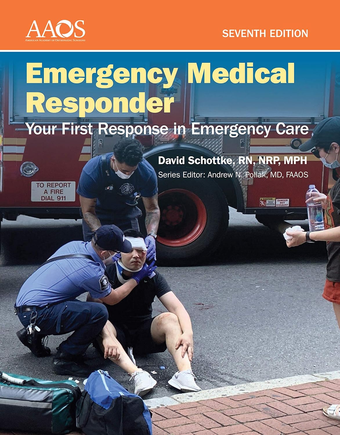 Amazon.com: Emergency Medical Responder: Your First Response in ...