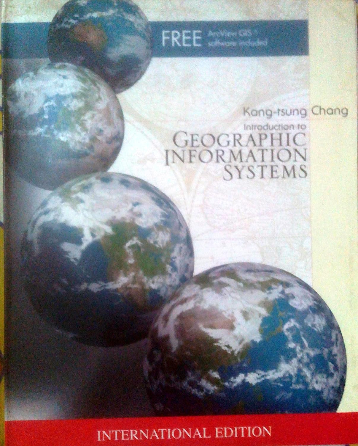 Introduction to Geographic Information Systems: With ArcView GIS Exercises CD-ROM: Kang-Tsung ...