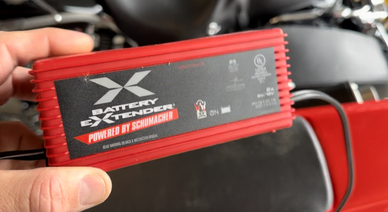 Watch Honest review of Battery Extender on Amazon Live