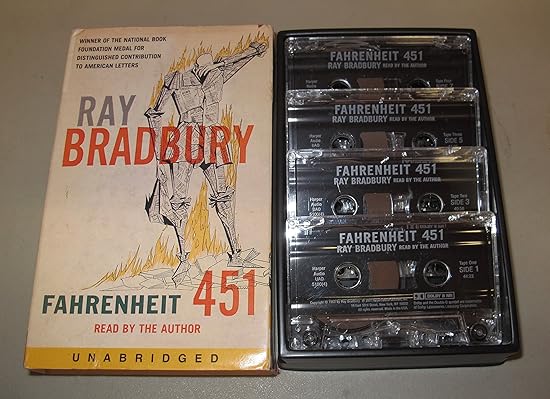 Amazon.com: Fahrenheit 451: 9780694526260: Bradbury, Ray, Bradbury, Ray ...