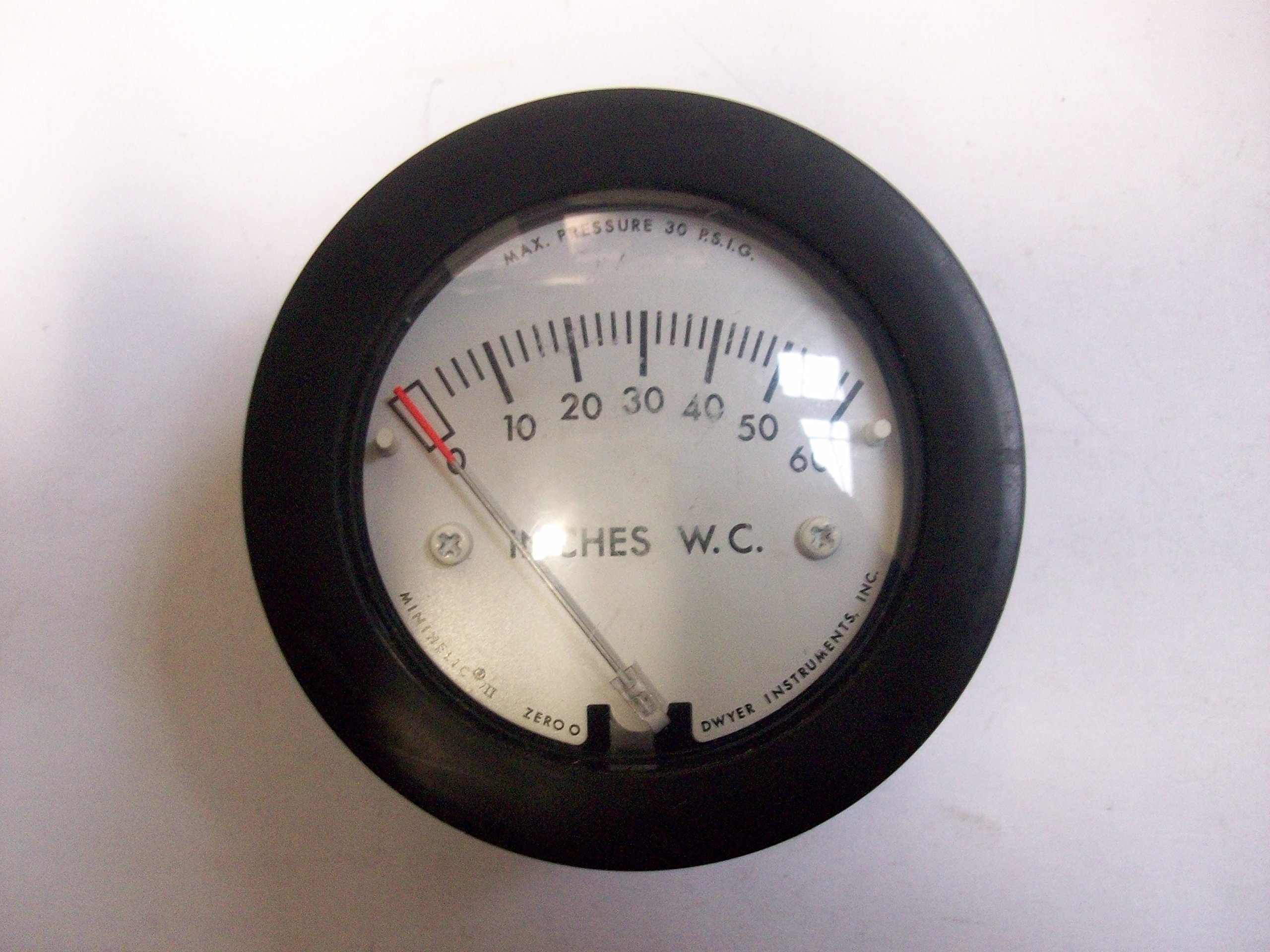 Amazon.com: Dwyer Minihelic II Series 2-5000 Differential Pressure ...