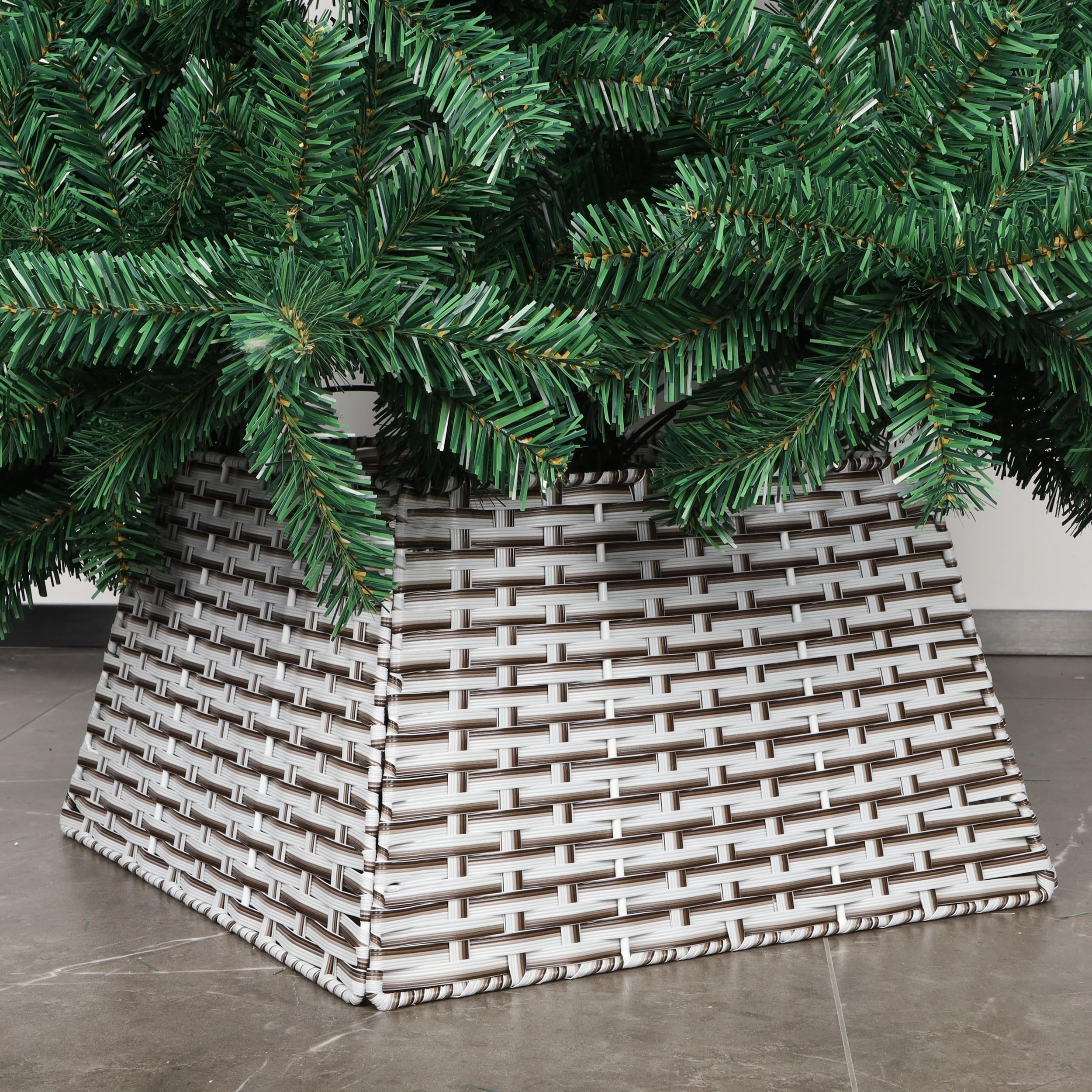 Amazon.com: Blissun Christmas Tree Collar, Plastic Rattan Xmas Tree ...