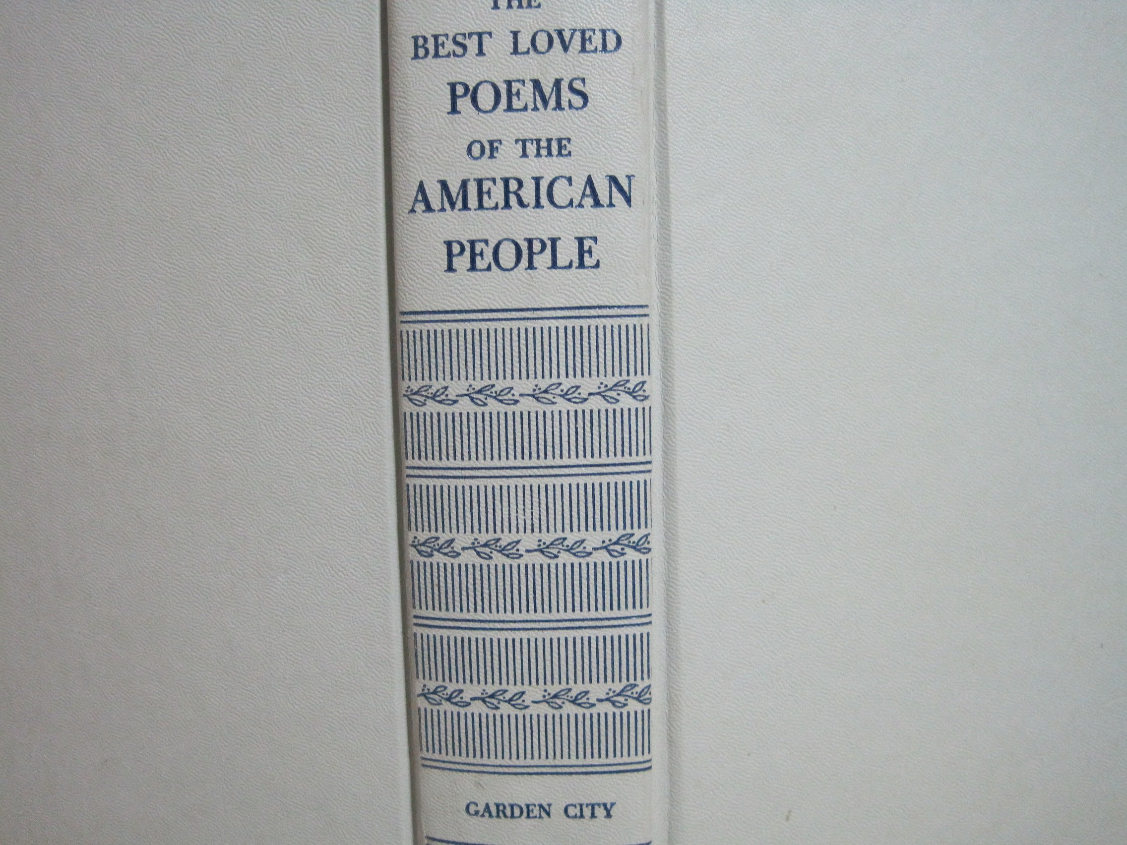 THE BEST-LOVED POEMS OF THE AMERICAN PEOPLE: Helleman, Hazel: Amazon ...
