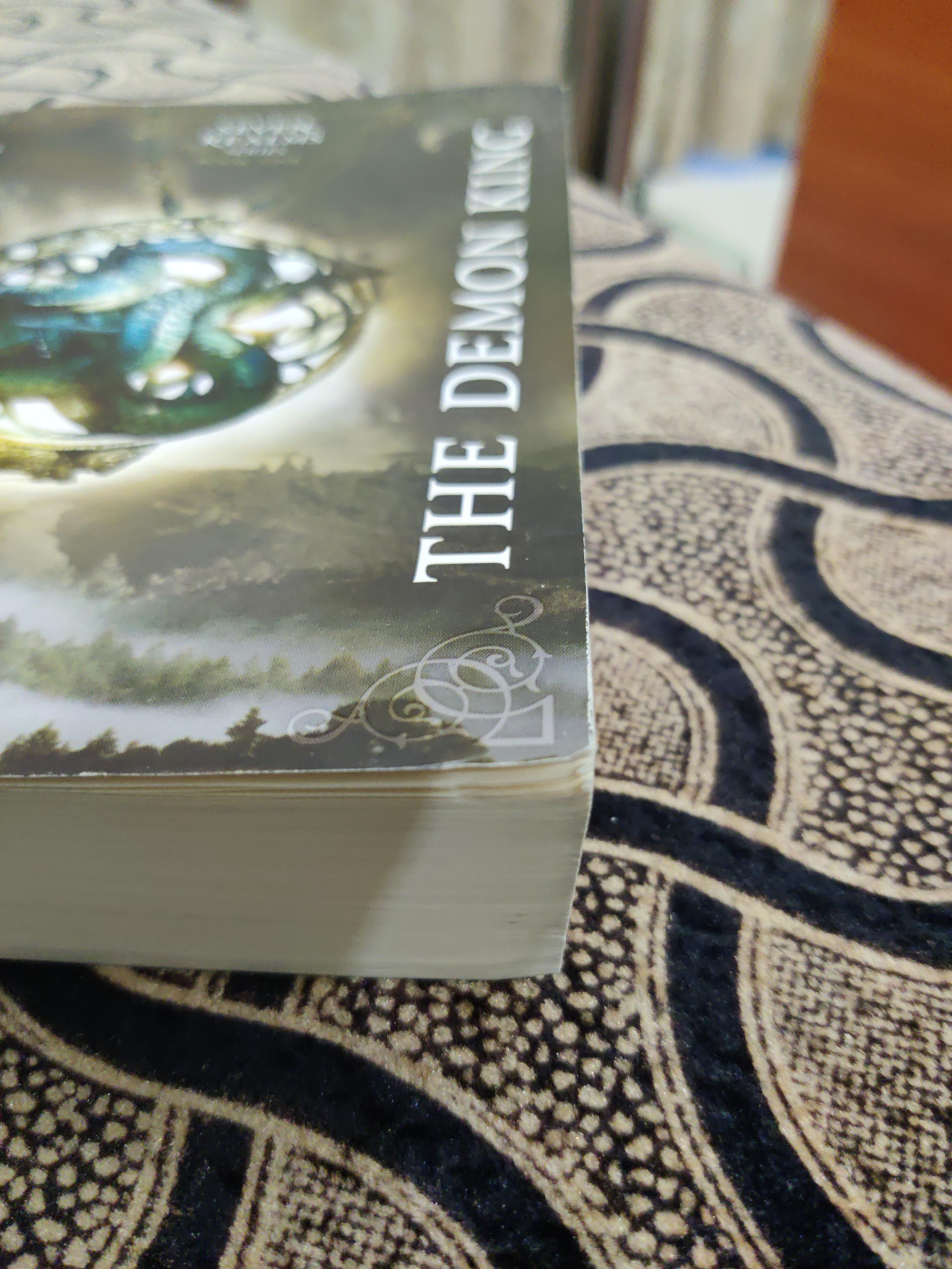 Demon King, The (A Seven Realms Novel) (A Seven Realms Novel, 1 ...