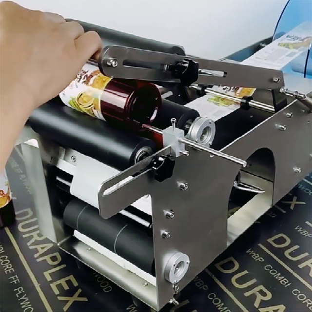 Watch Operating Video for Hanchen Round Bottle Labeling Machine on ...