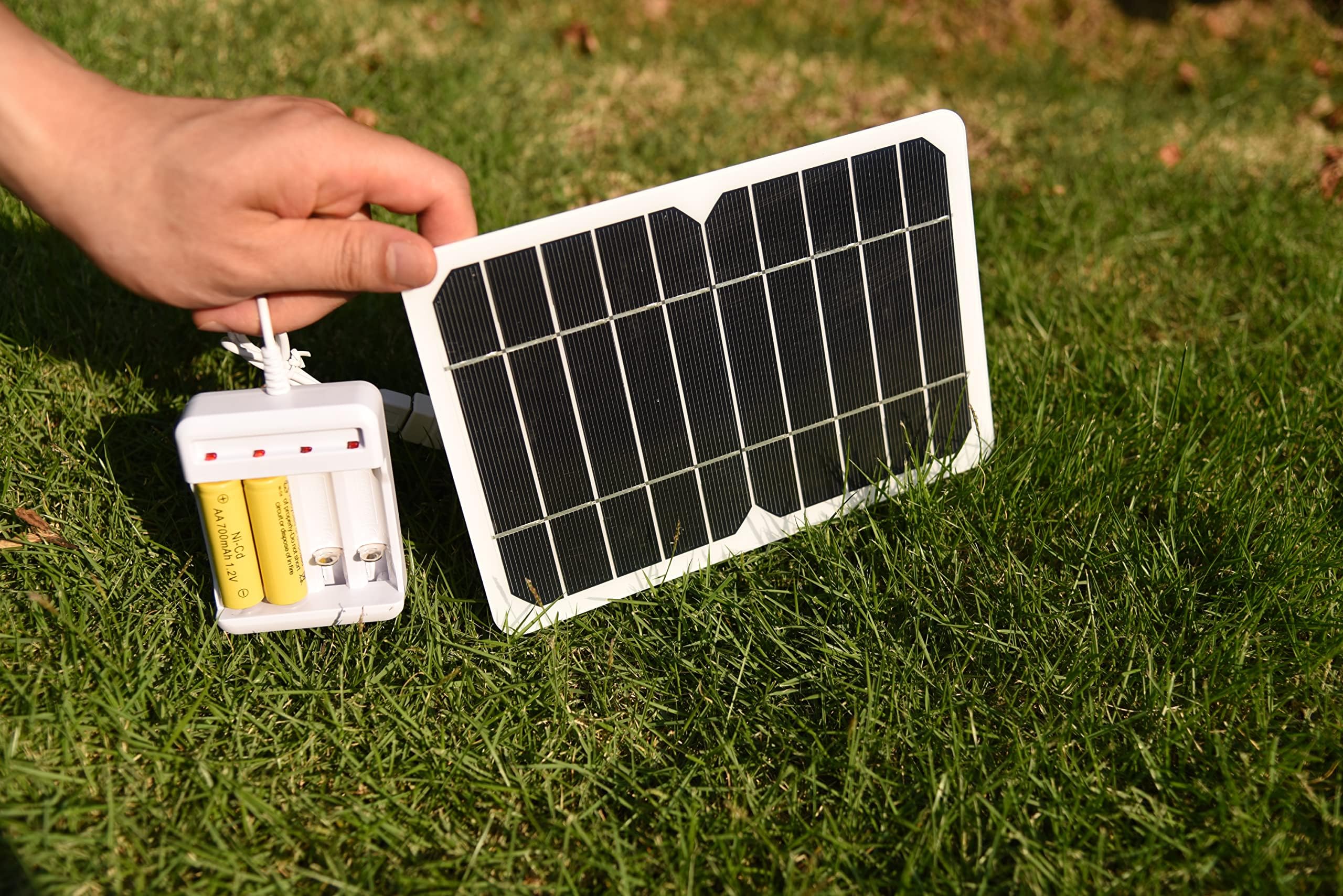 Amazon.com: HUI YINGC Solar Power Charger with 5 Watt Portable Solar ...
