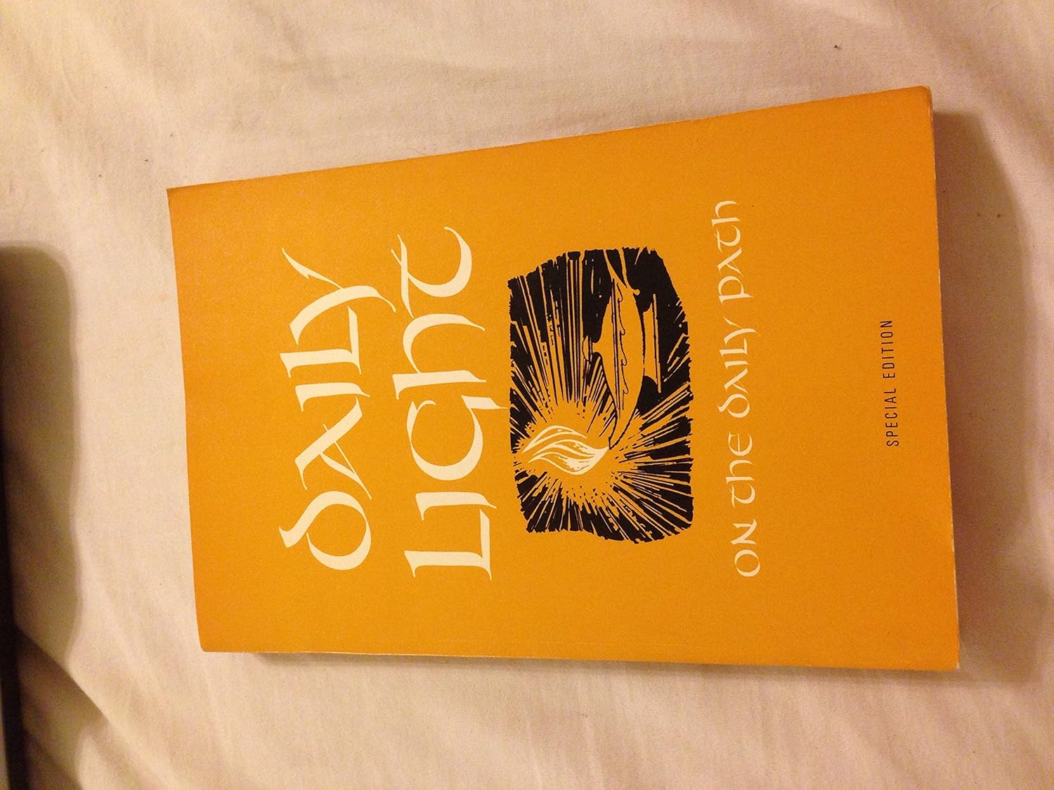 Daily Light on the Daily Path (Special Edition) a Devotional Text Book ...