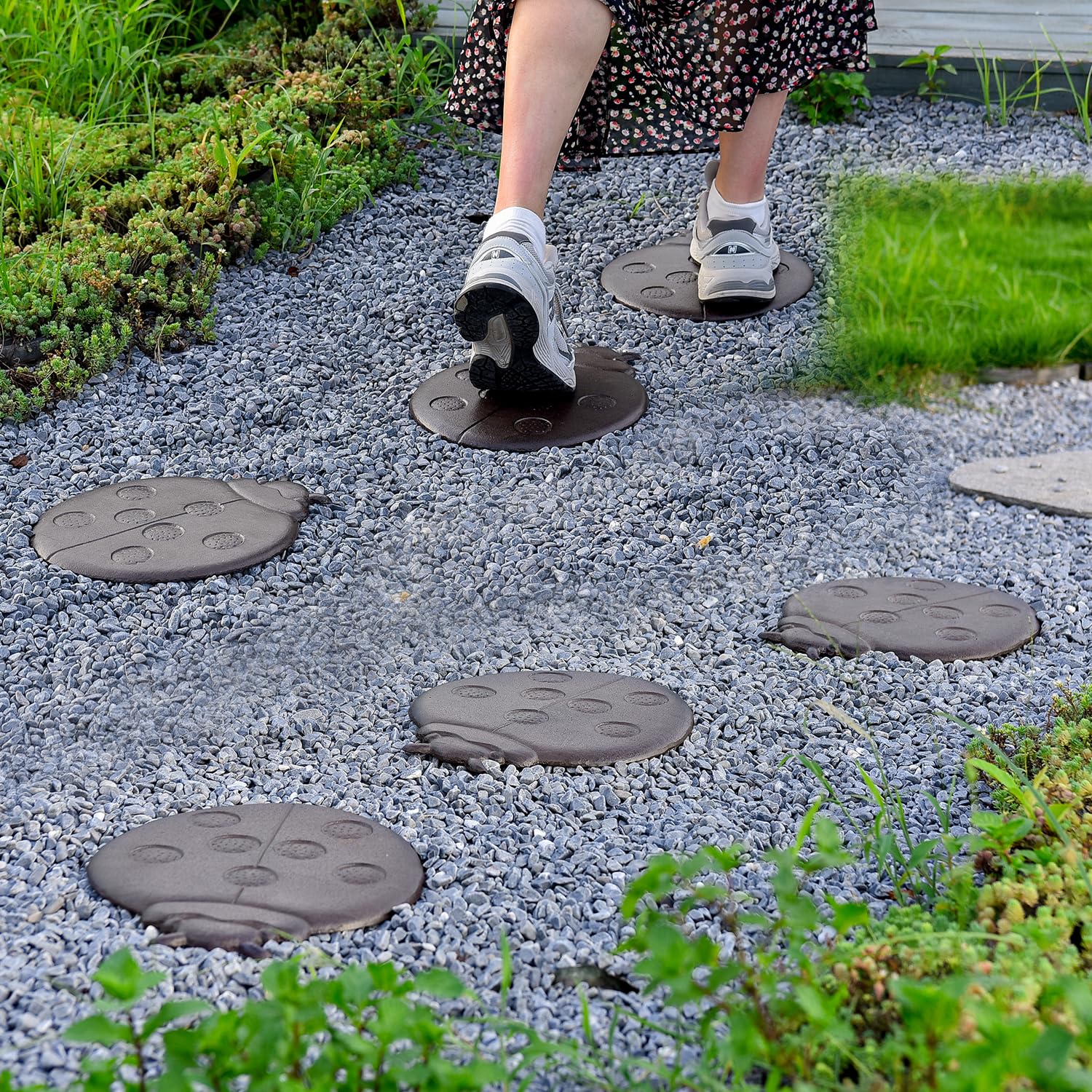 Snapklik.com : Cast Iron Ladybug Stepping Stones, Sturdy Metal Stepping ...