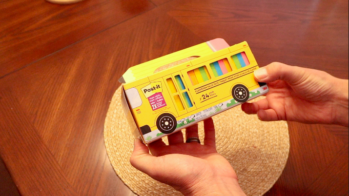 Watch Post-it Notes with school bus storage case review on Amazon Live