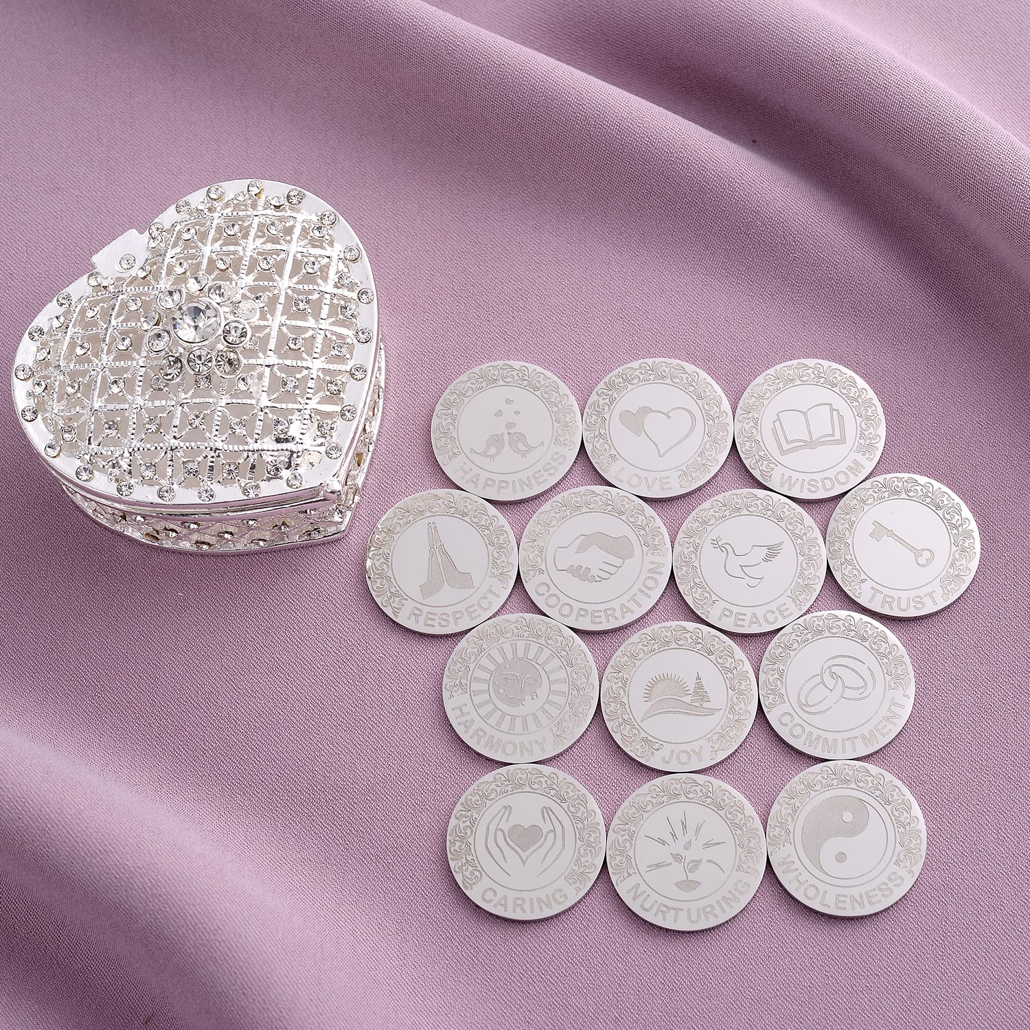 Las Arras Wedding 9 Mexican Wedding Traditions That Leave Guests In