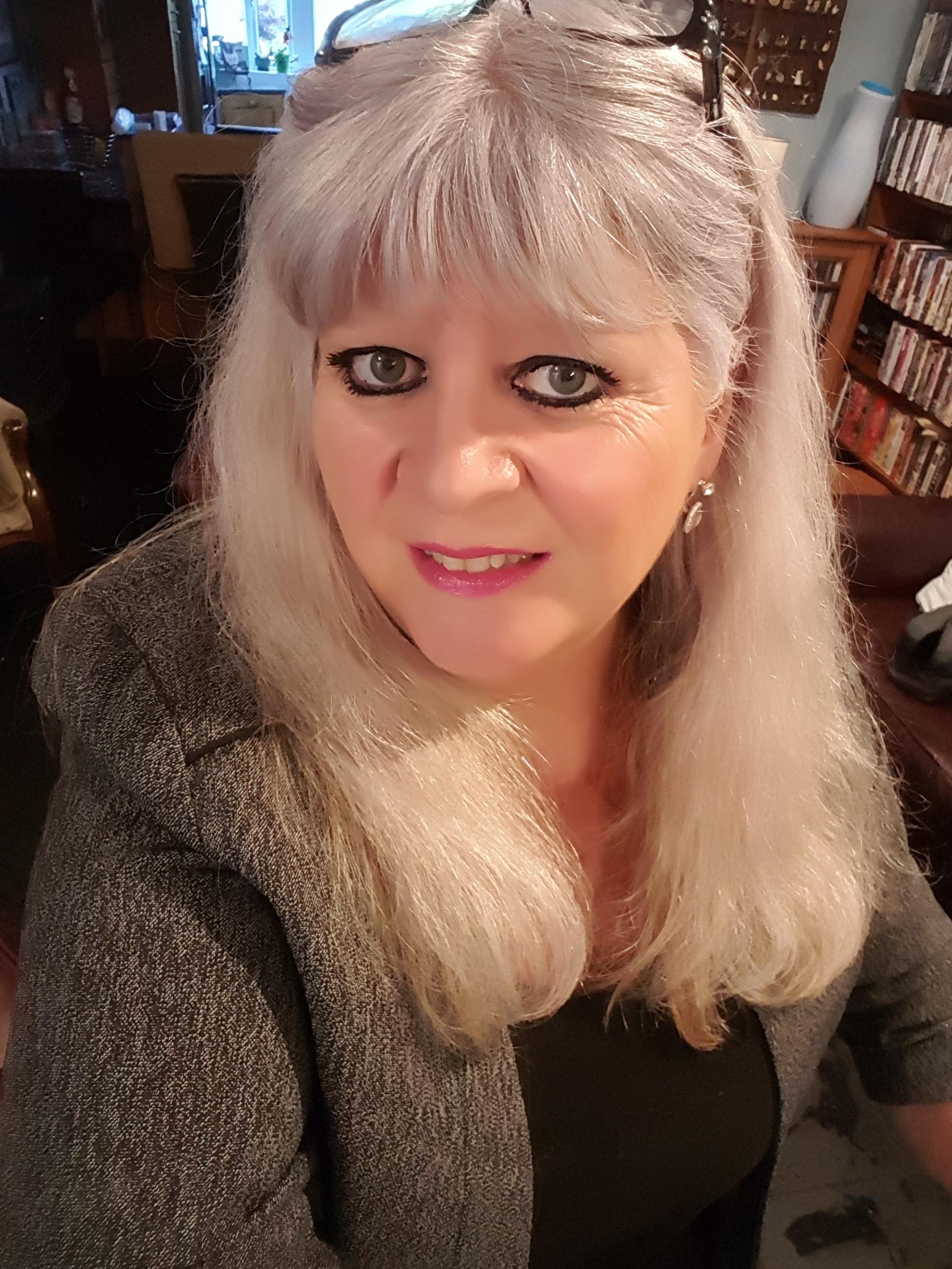 Amazon.co.uk: Sandra E Manning: books, biography, latest update