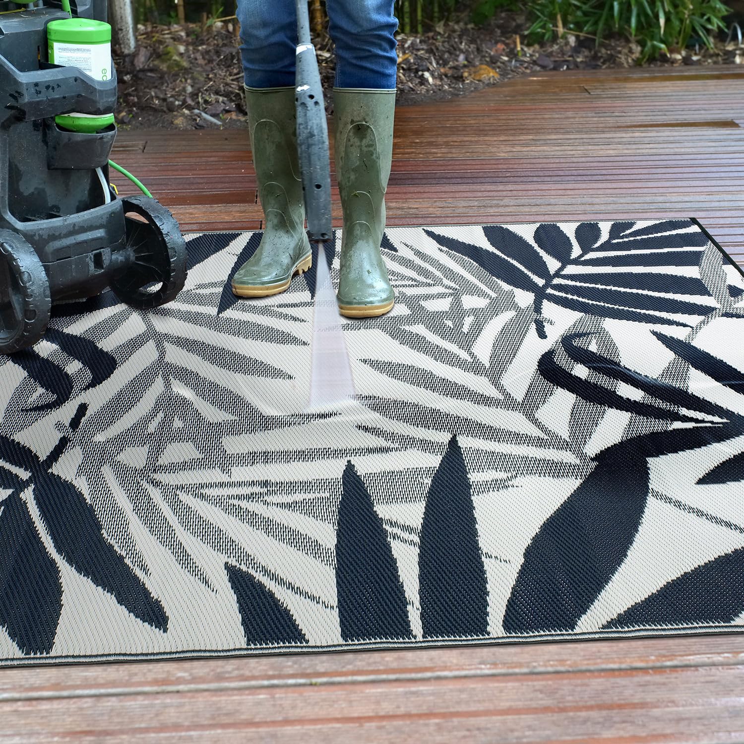 Snapklik.com : Rugshop Contemporary Floral Leaves Reversible Crease ...