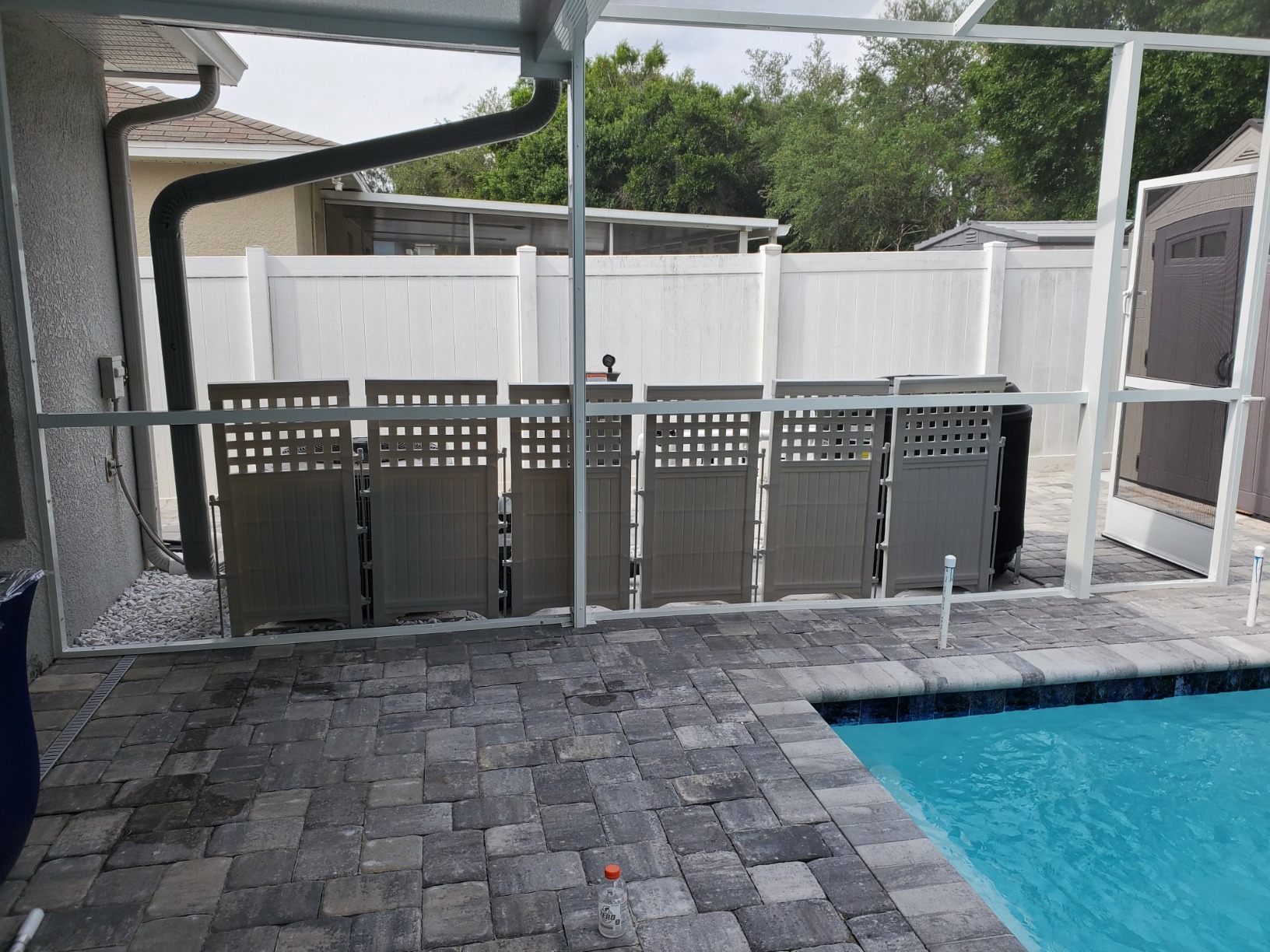 Amazon.com : Suncast Outdoor Patio Garden 8 Panel Yard Screen Enclosure ...