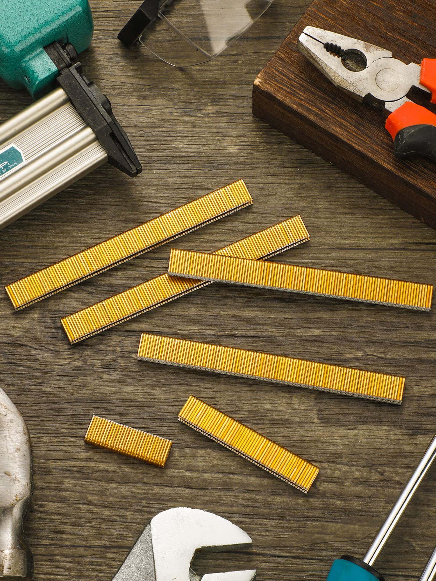 Snapklik.com : Tinlade 7500 Counts 18 Gauge 1/2 X 1/4 Inch Gold ...