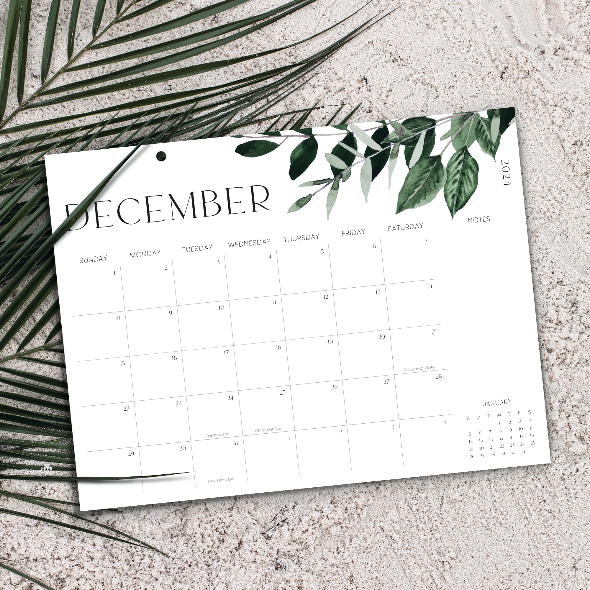 Snapklik.com : Aesthetic 2024-2025 Desk Calendar - Runs From January ...